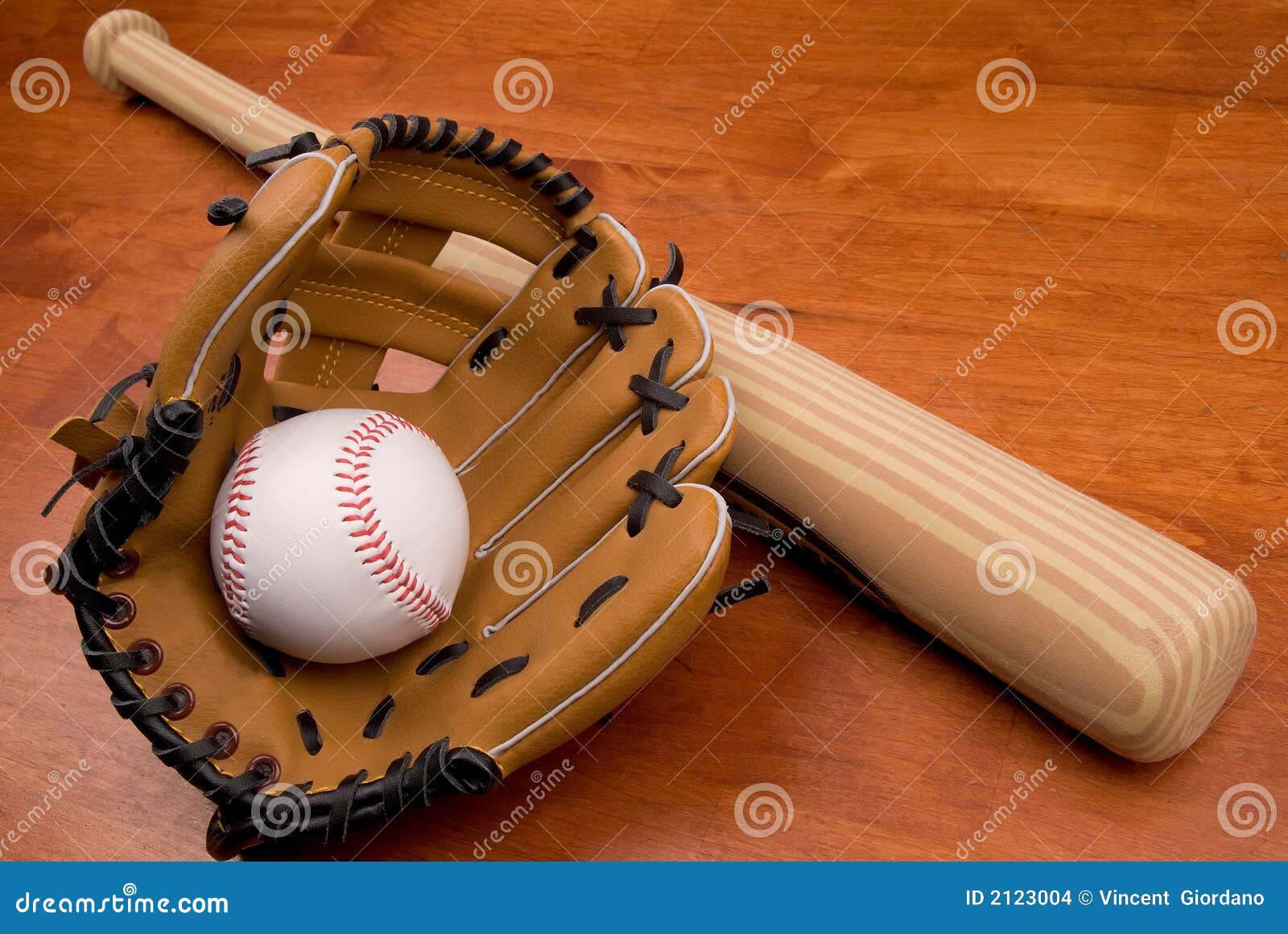 Mazza Da Baseball, Guanto Mezzo E Sfera Fotografia Stock - Immagine di ...