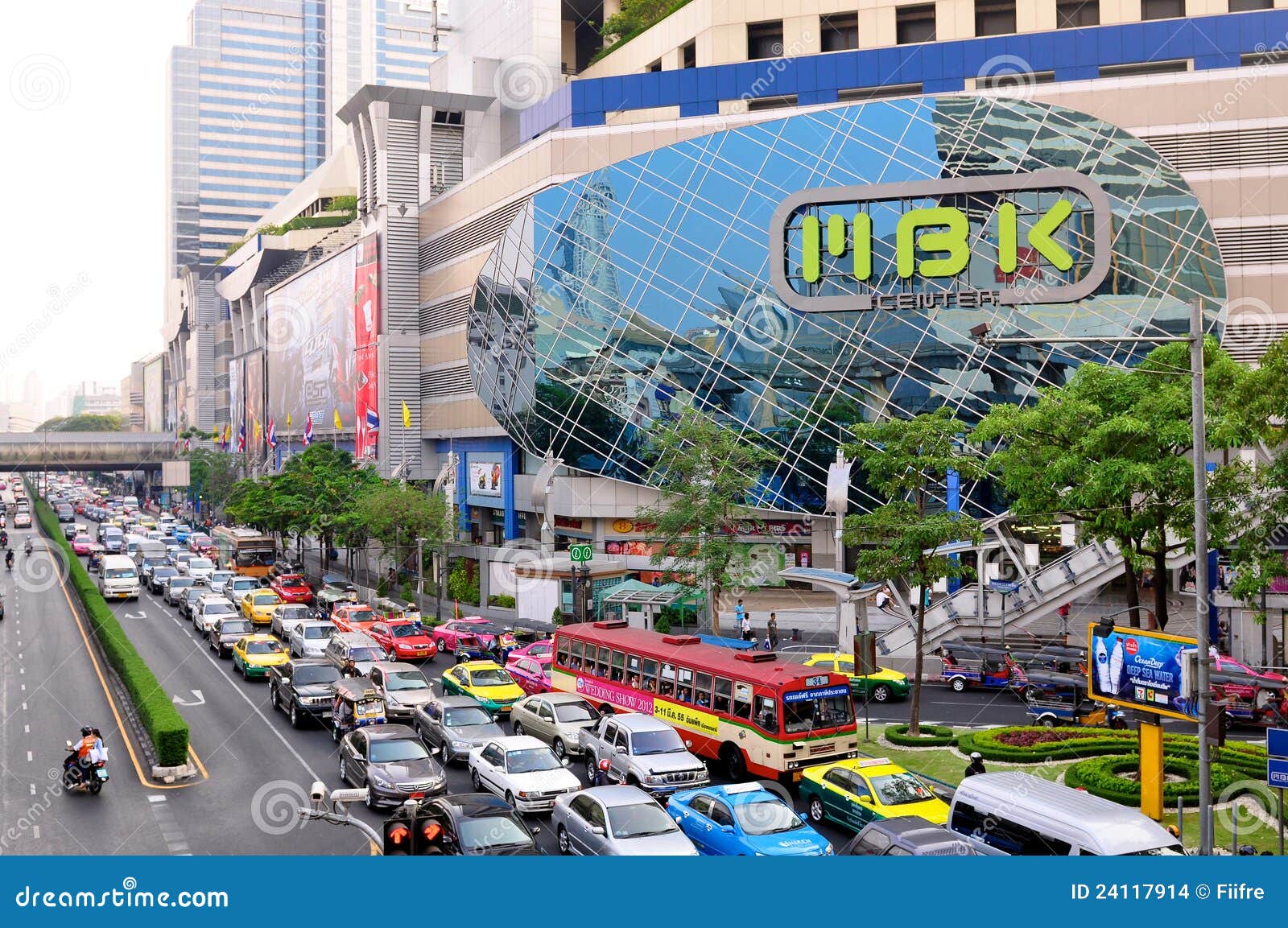 MBK Center Bangkok editorial stock image. Image of junction - 24117914