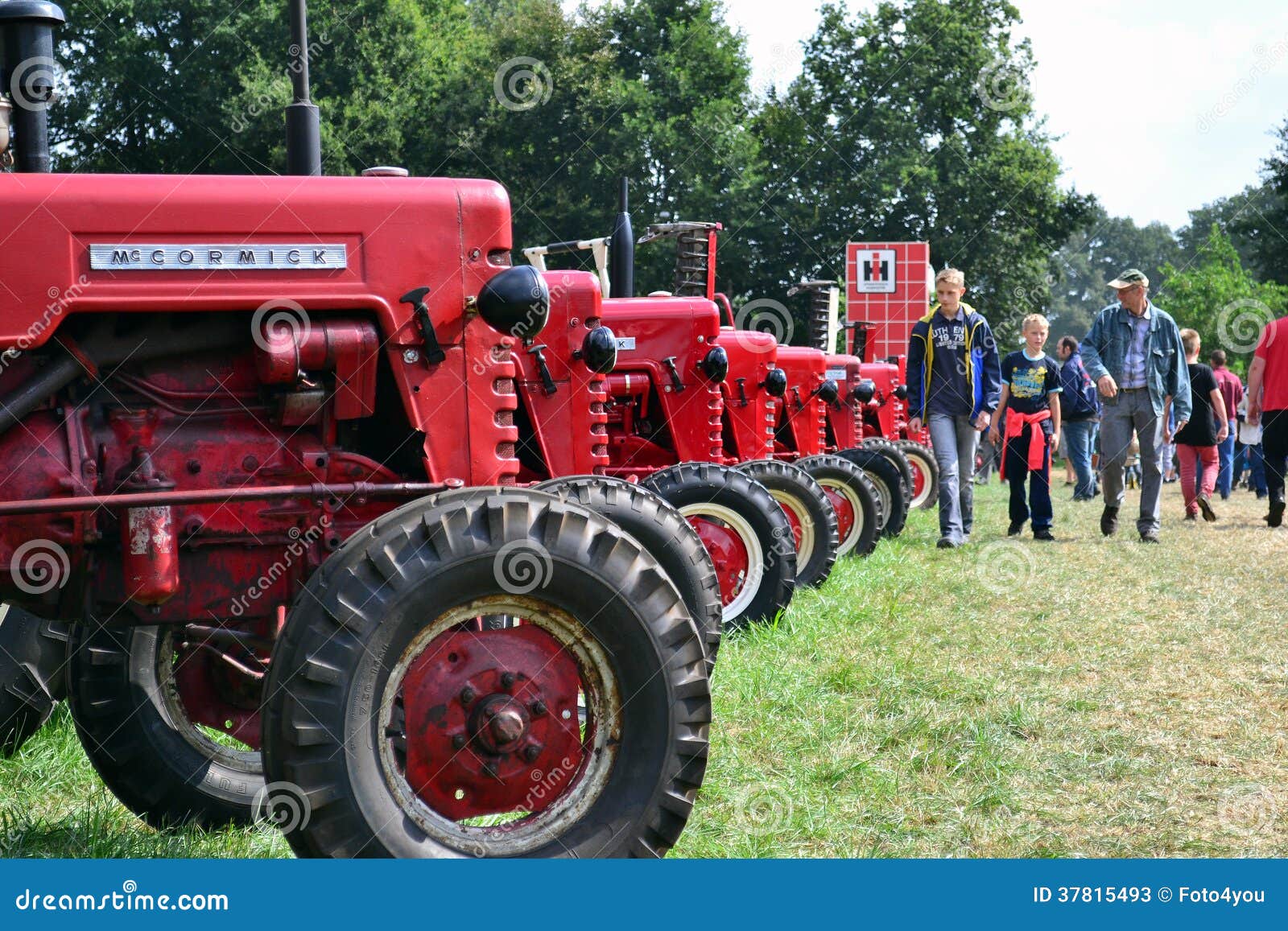 McCormick Oldtimers editorial stock photo. Image of landtag - 37815493