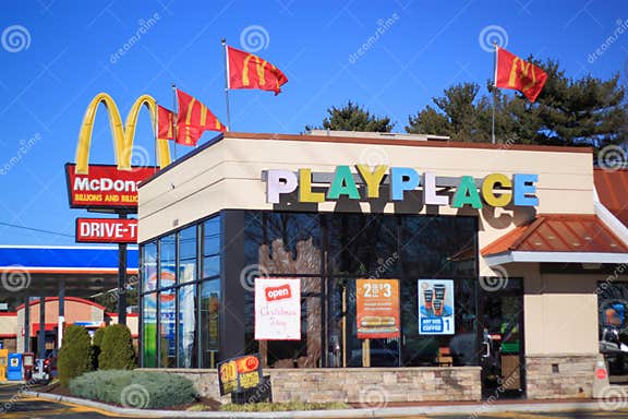 McDonald editorial photography. Image of playplace, building - 28196337