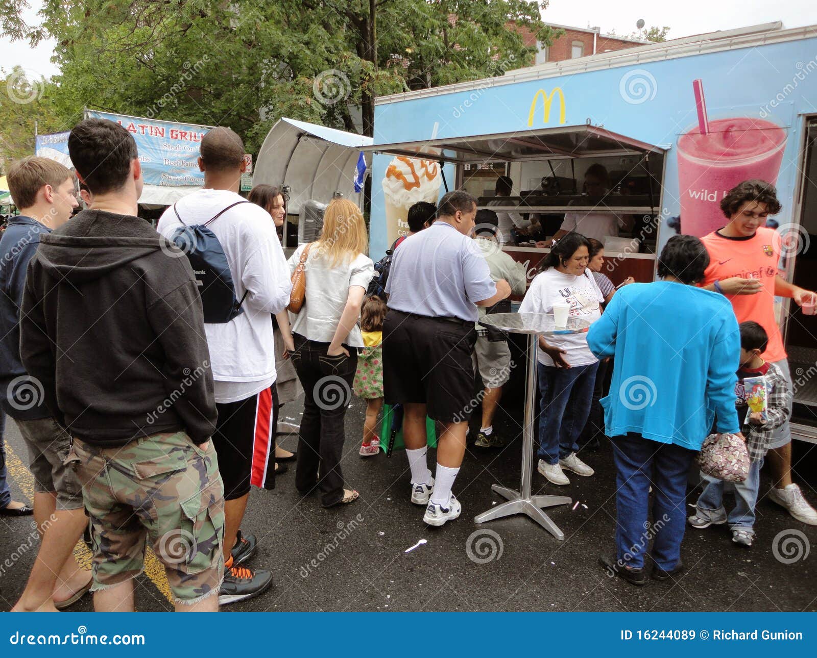 McDonalds Food Stand editorial stock image. Image of food - 16244089
