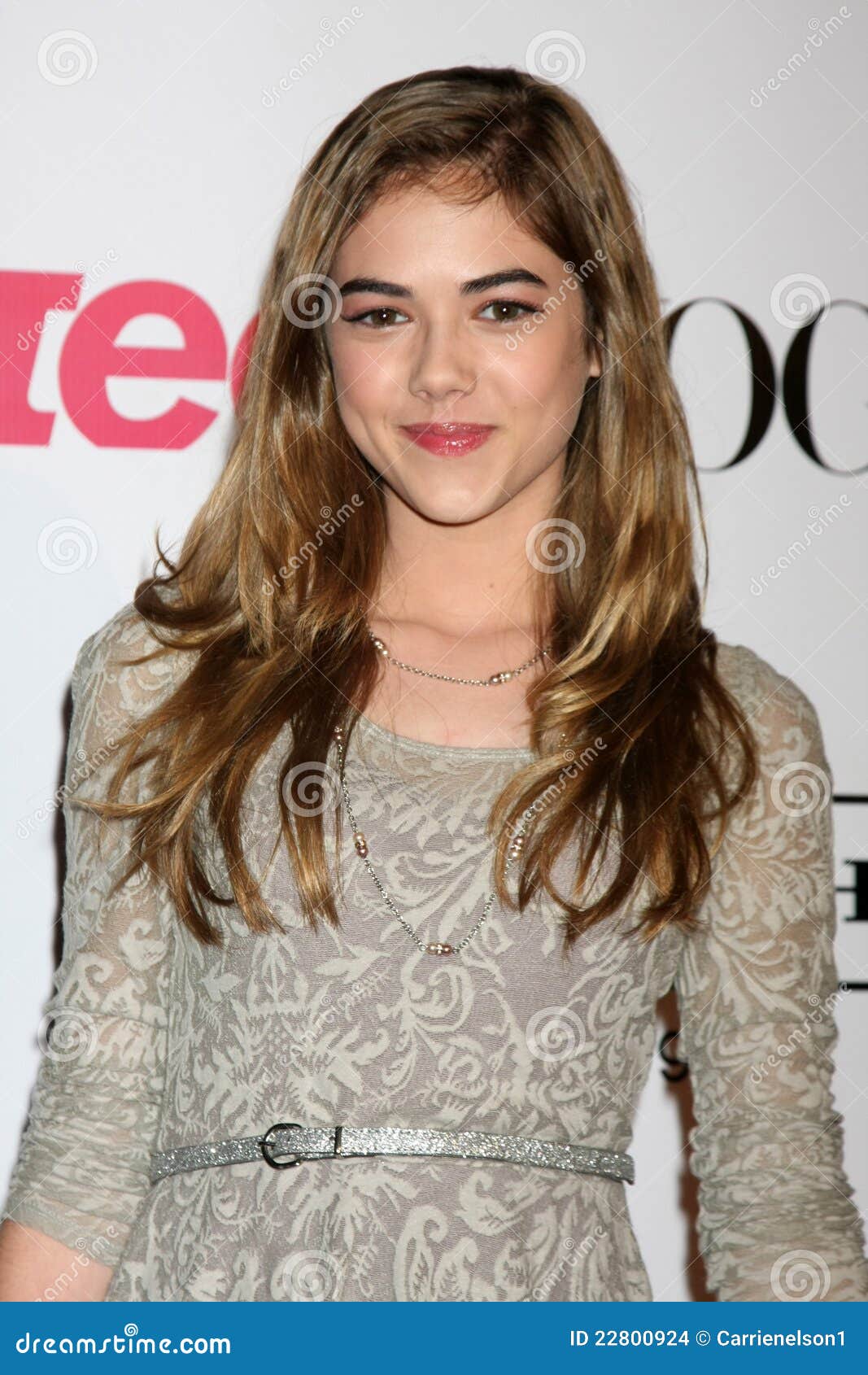 McKaley Miller editorial stock image. Image of sept, vogue - 22800924