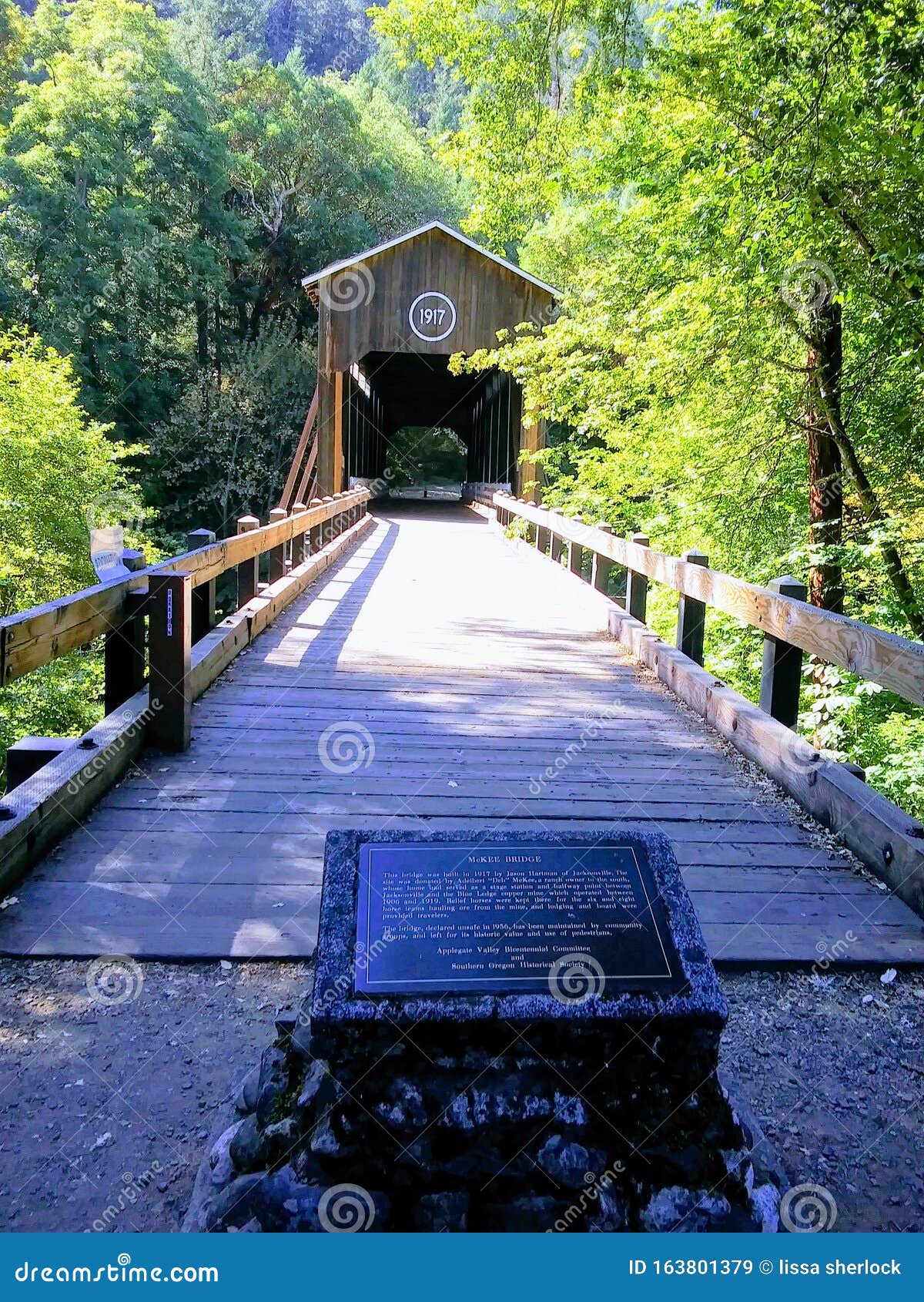 Mckee Bridge editorial stock image. Image of oregon - 163801379