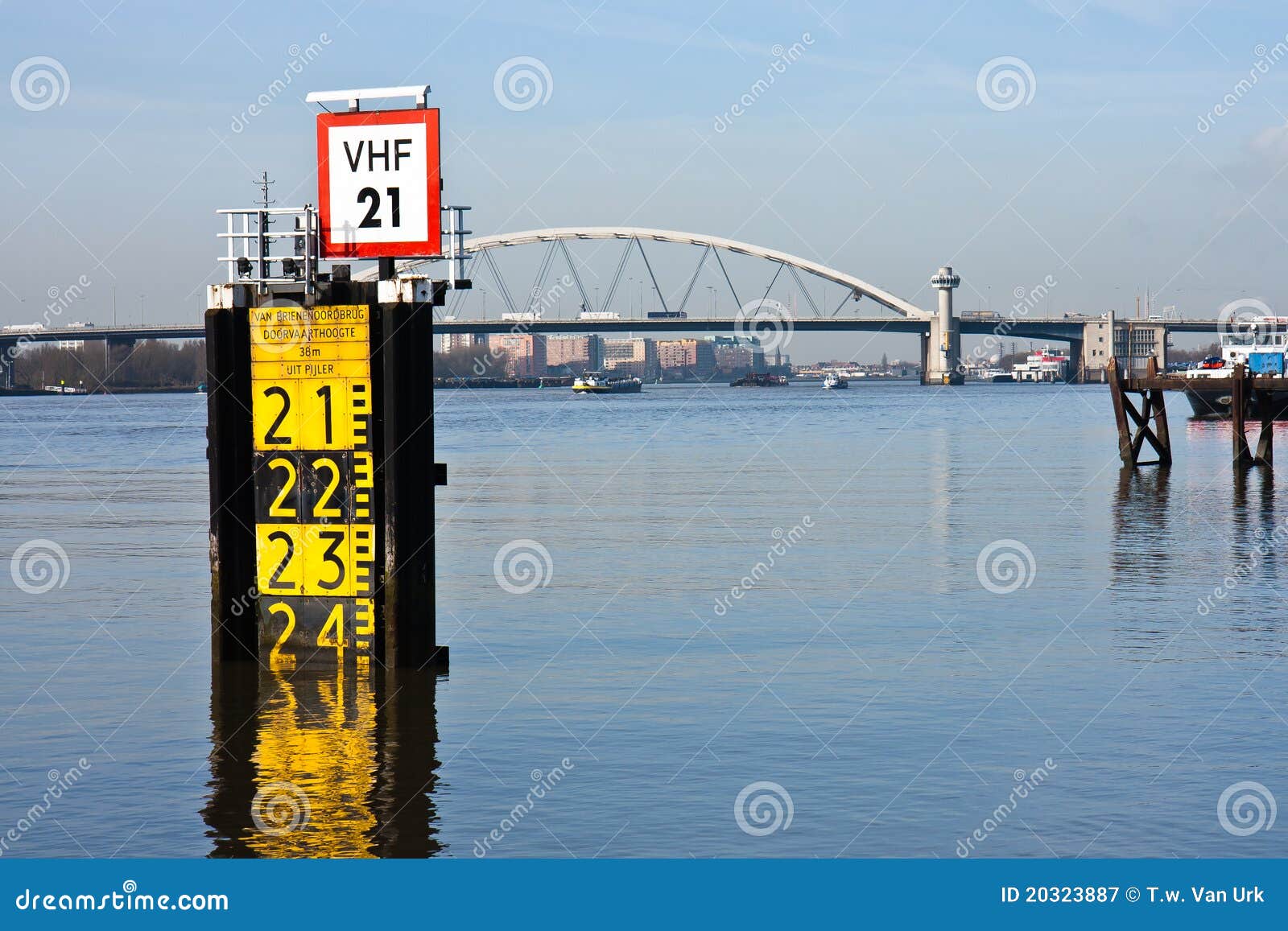 Measurement Of The Freeboard Of A Big Bridge Stock Image - Image: 20323887