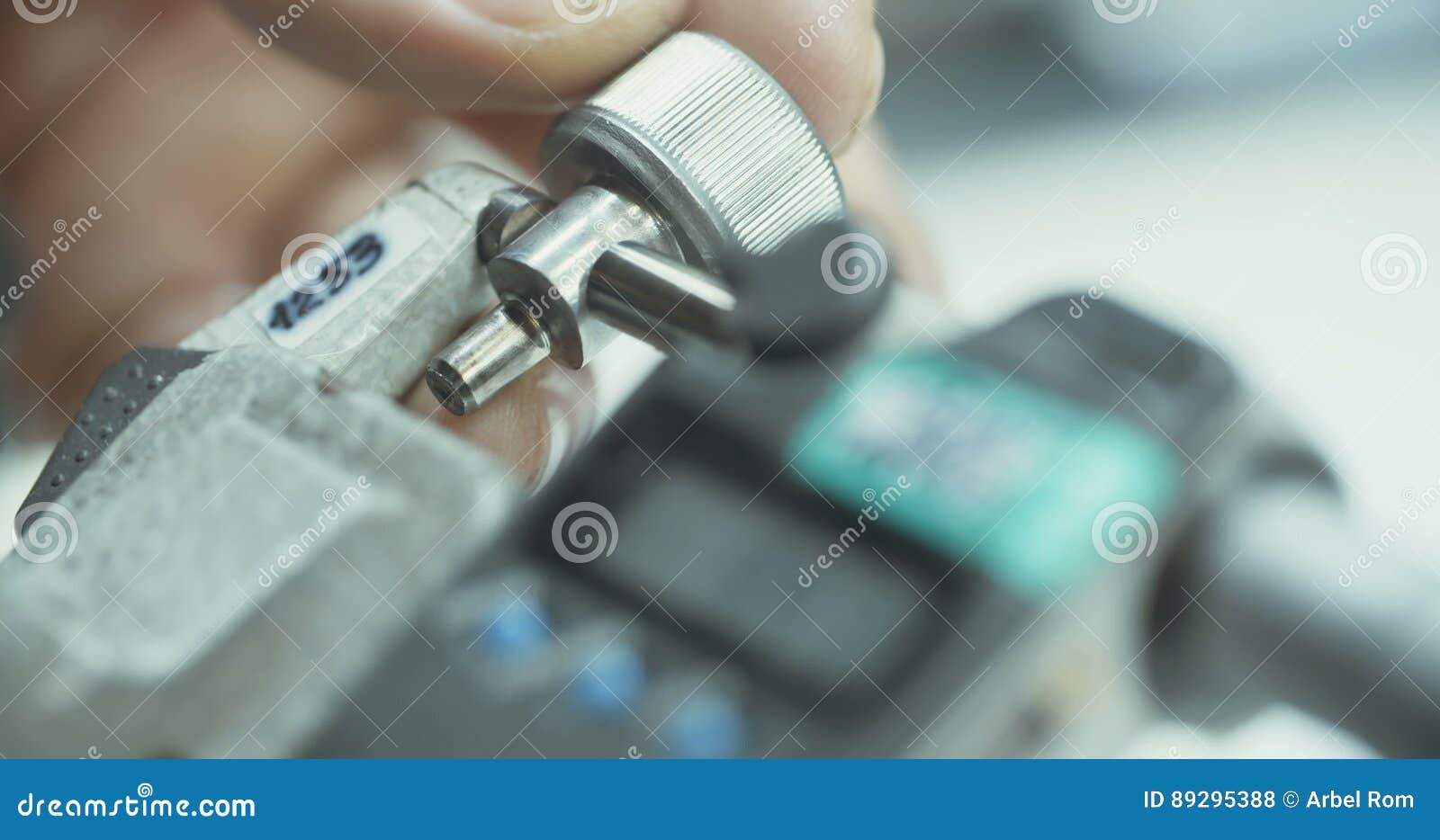 Measurement of Metal Parts Using Micrometer Stock Footage - Video of ...