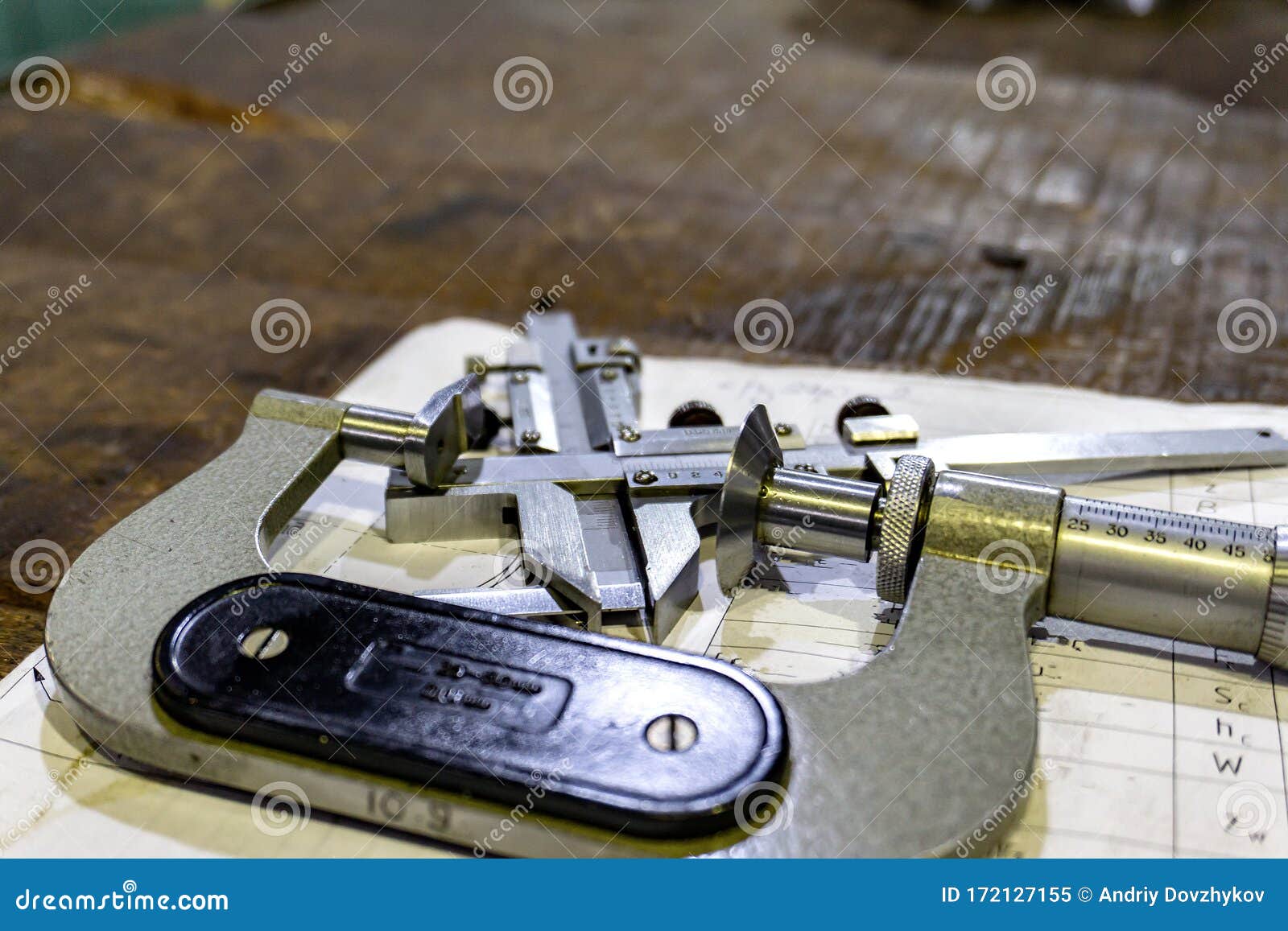 Measurer and Vernier Caliper for Measuring the Depth and Thickness of ...