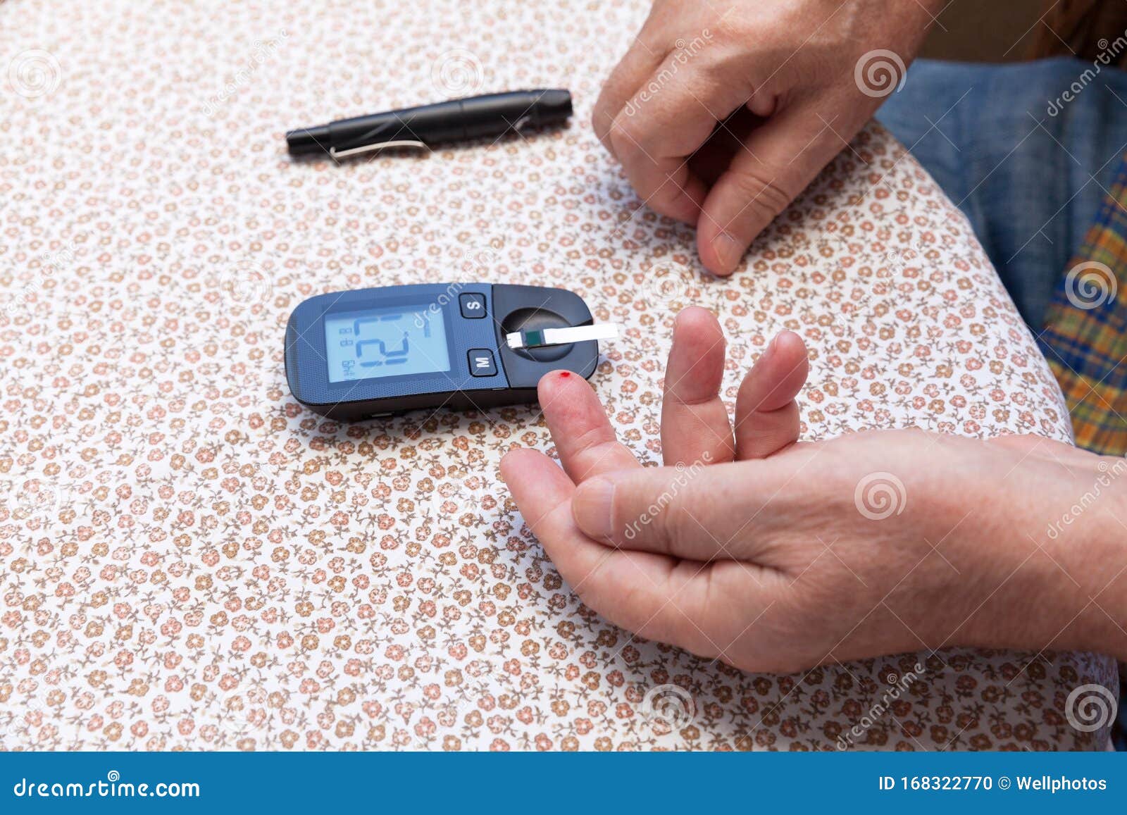 Man Using Glucometer Checking Blood Sugar Stock Photo - Image of ...