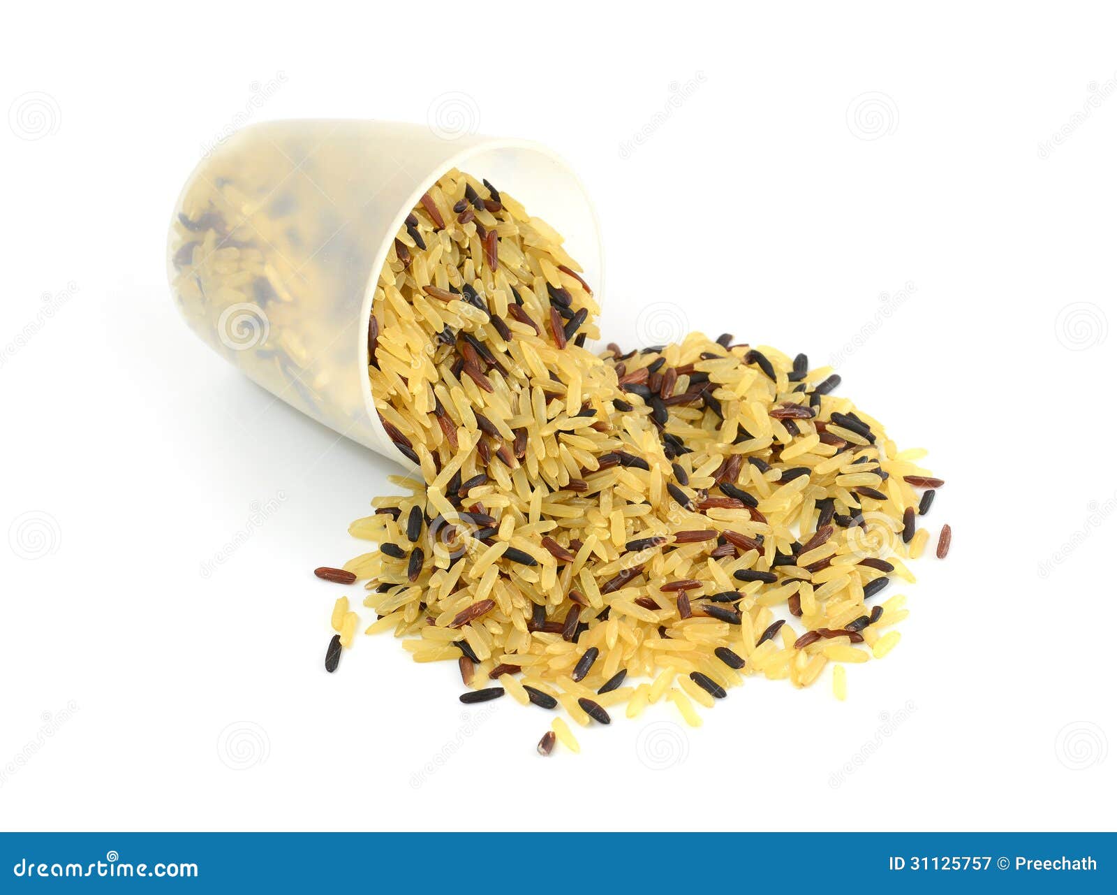 Measuring Cup of Brown Rice Stock Image - Image of grain, pile: 31125757