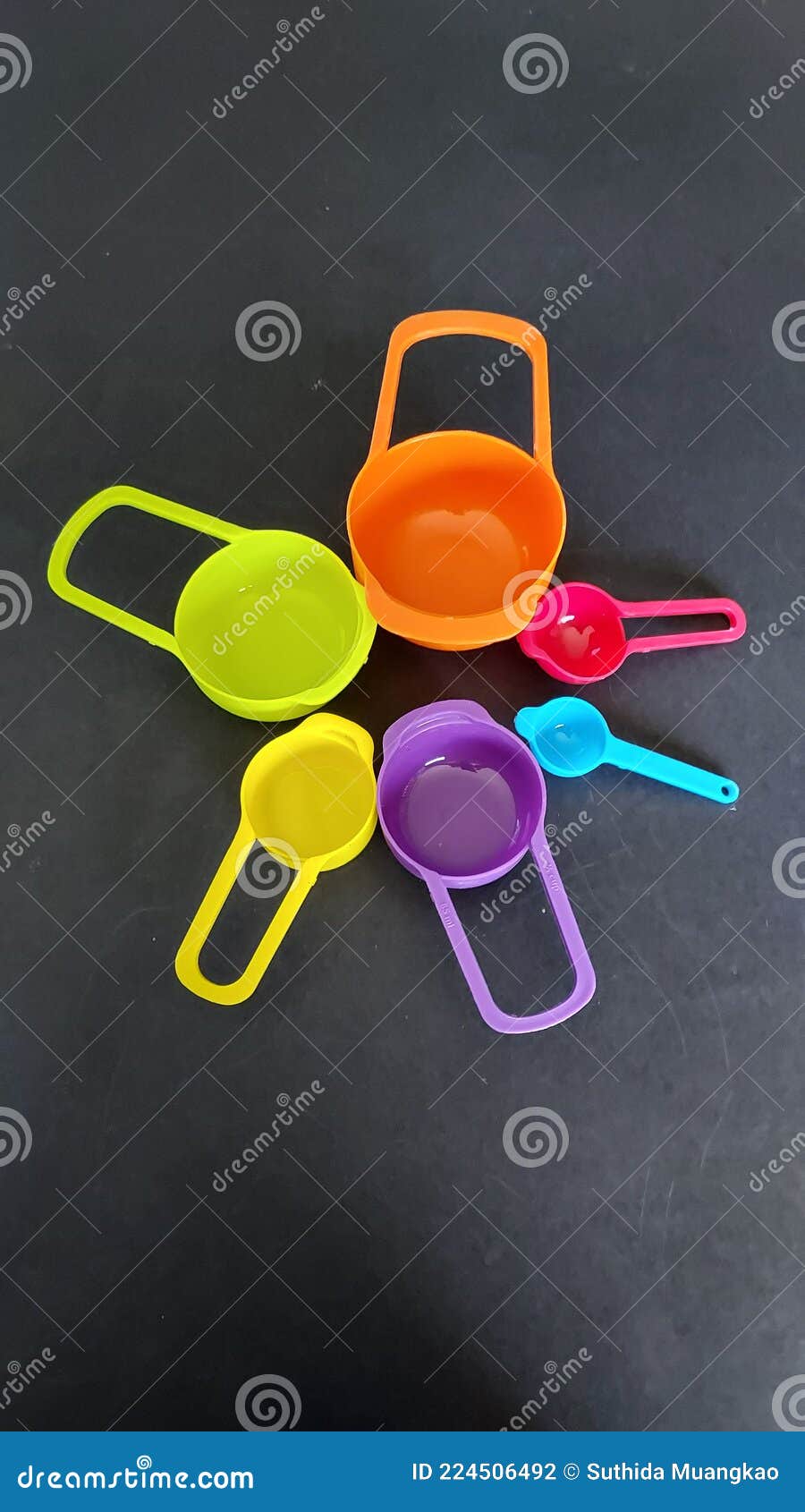 Measuring Cup Set for Bakery Stock Photo - Image of culinary, bakery ...