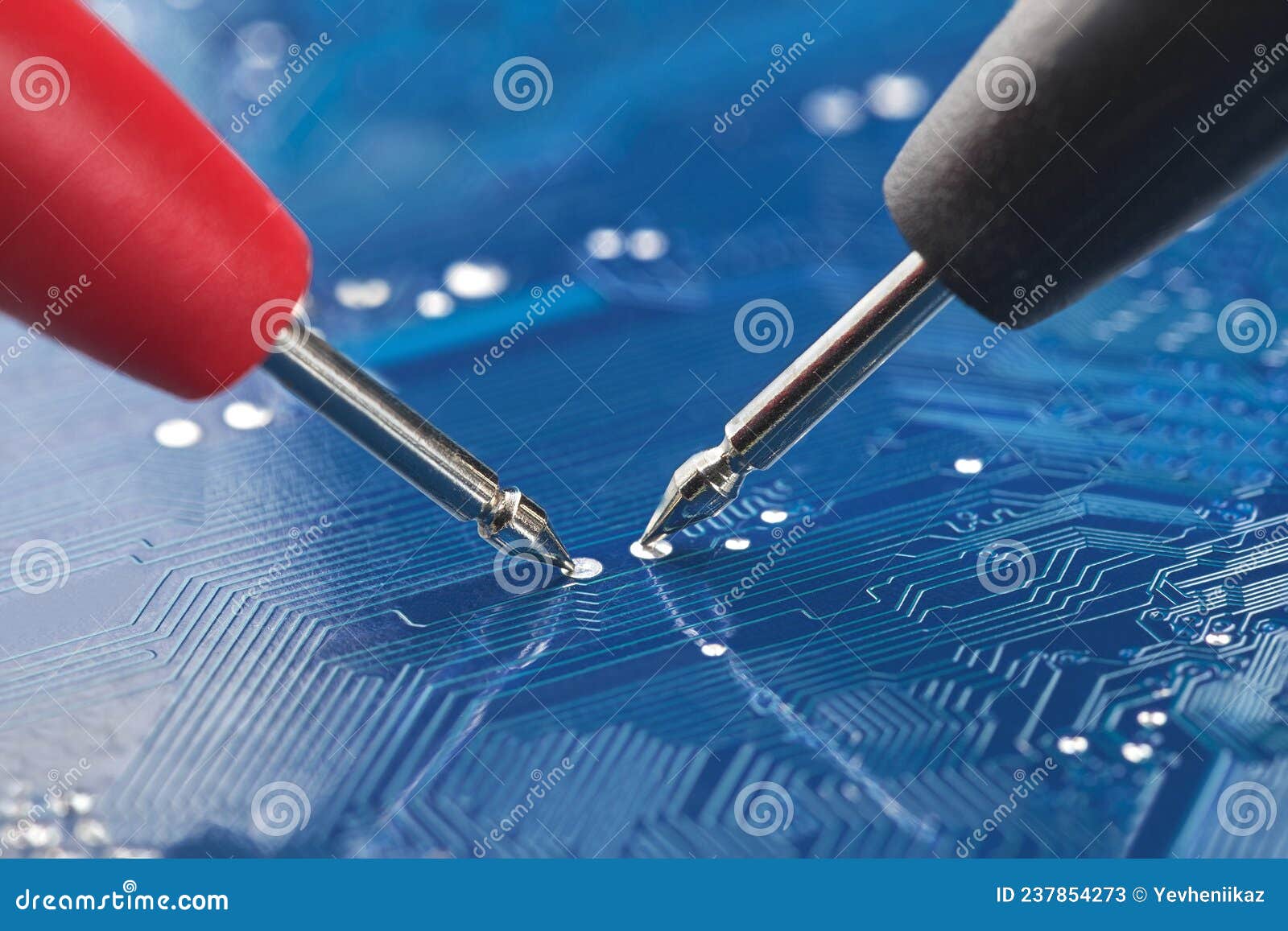 Measuring Electronic Signal from Component on the PCB. Electronics ...