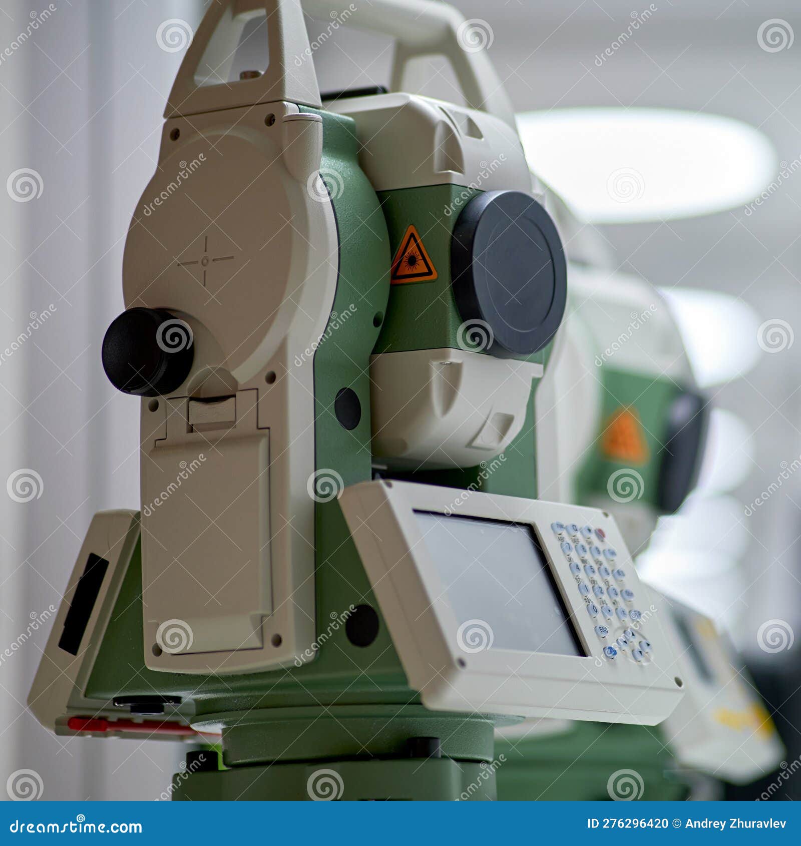 Measuring Geodetic Instrument for Engineering Works and Topographic ...