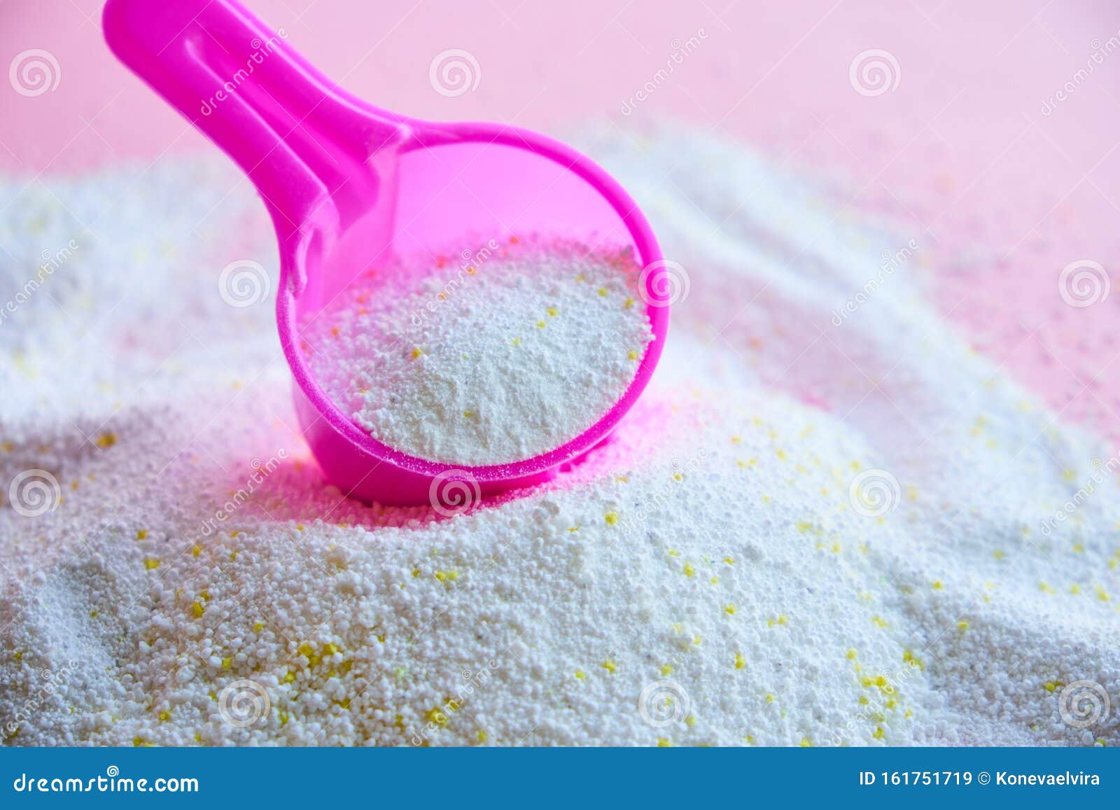 Measuring Scoop with Laundry Powder on Pink Background Stock Image ...