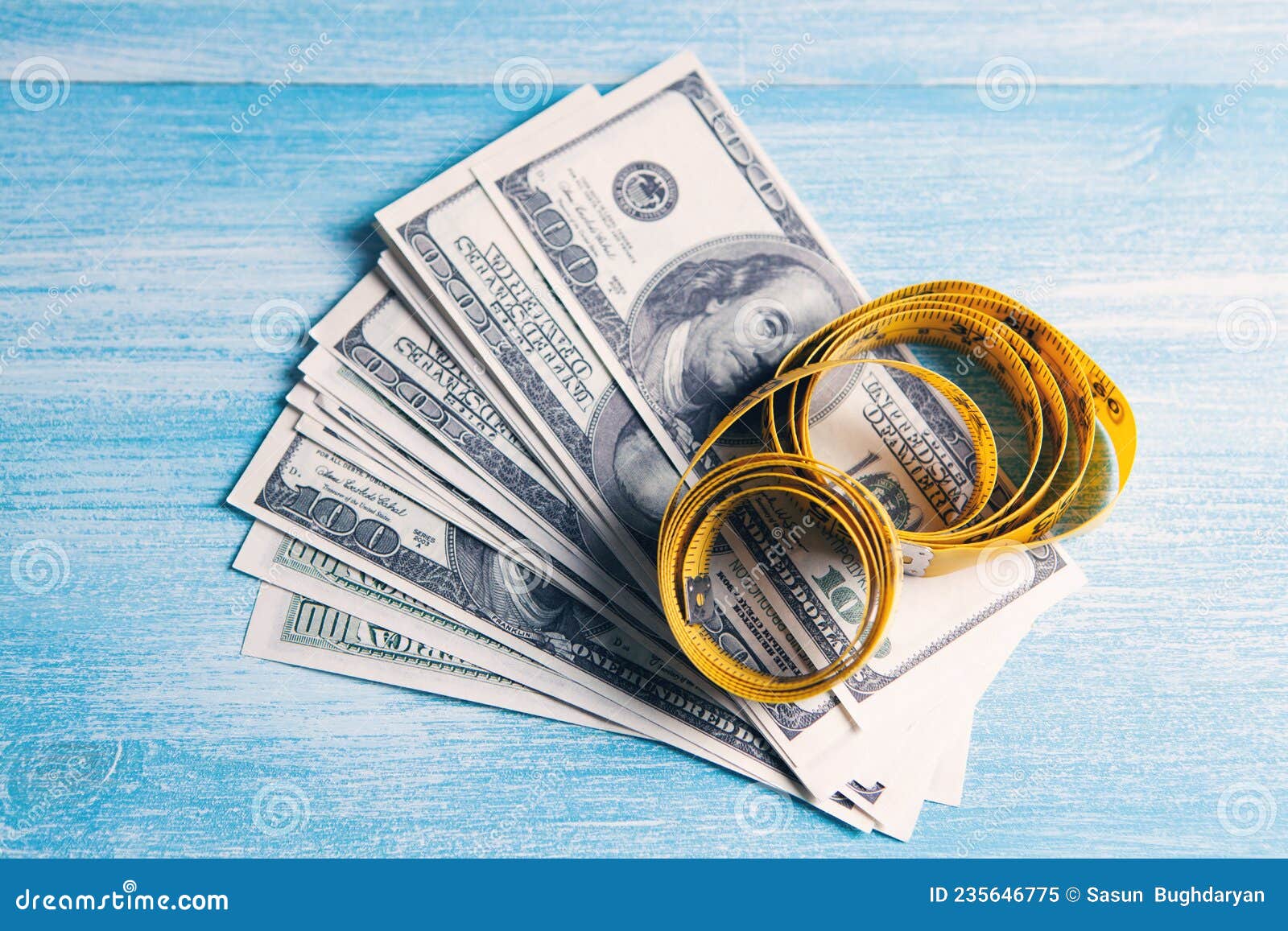 Measuring tape and money stock image. Image of reduce - 235646775
