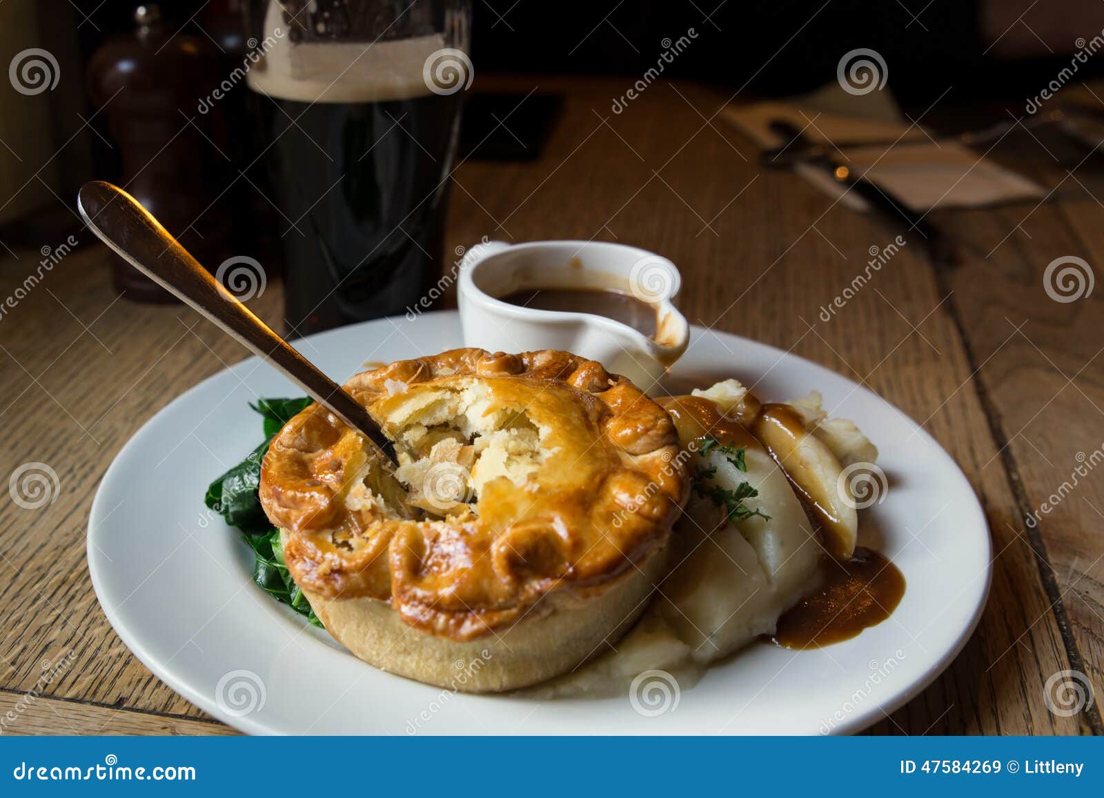 Meat Pie stock image. Image of food, crust, gravy, lunch - 47584269