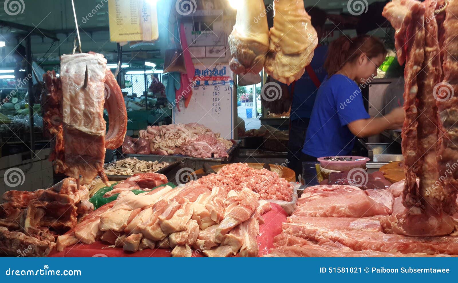 Meat shop editorial photo. Image of bull, meat, horror - 51581021