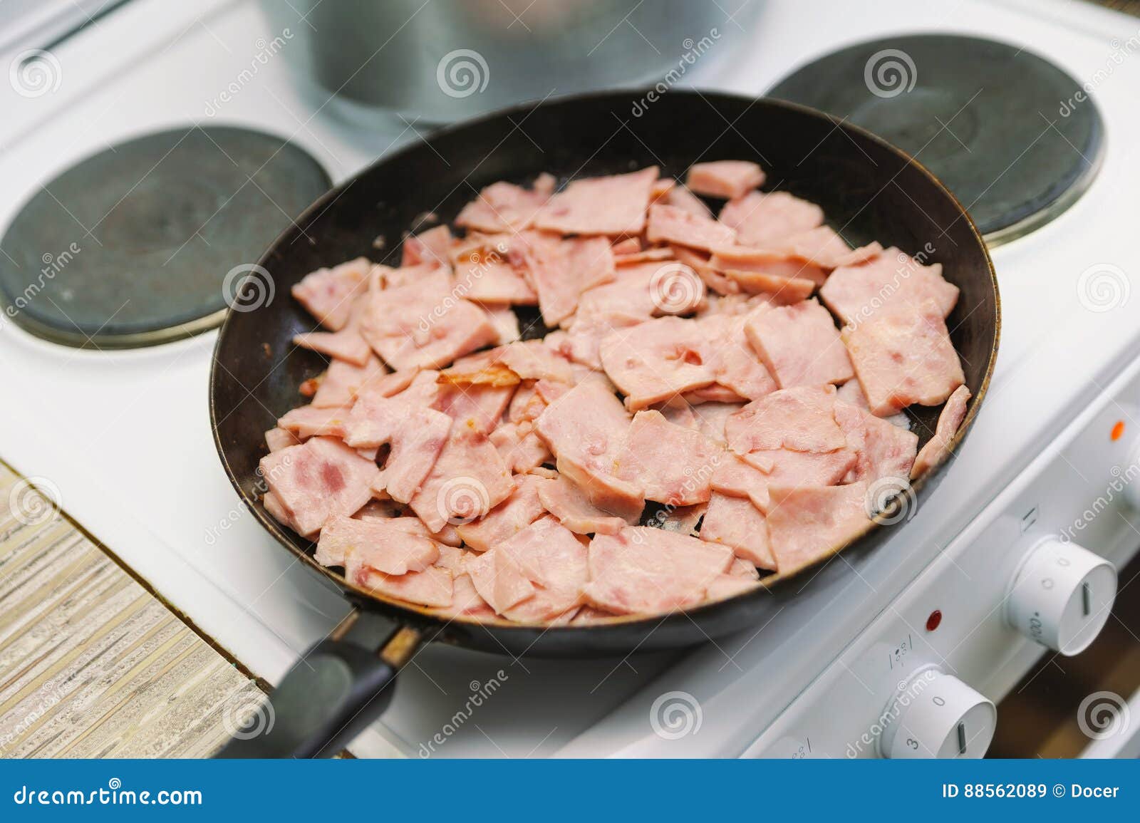 Meat slice of a frying pan stock image. Image of nourishing - 88562089