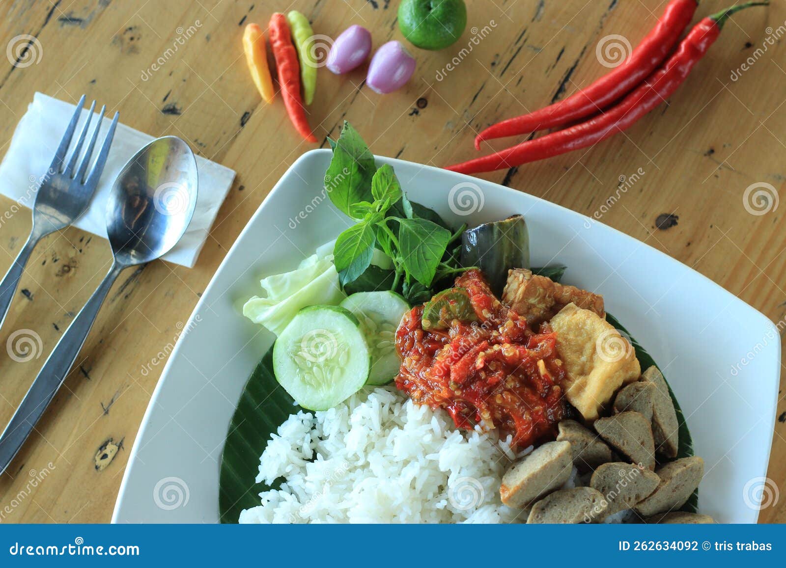 Meatball Rice Sambal Penyet Stock Photo - Image of meal, seafood: 262634092