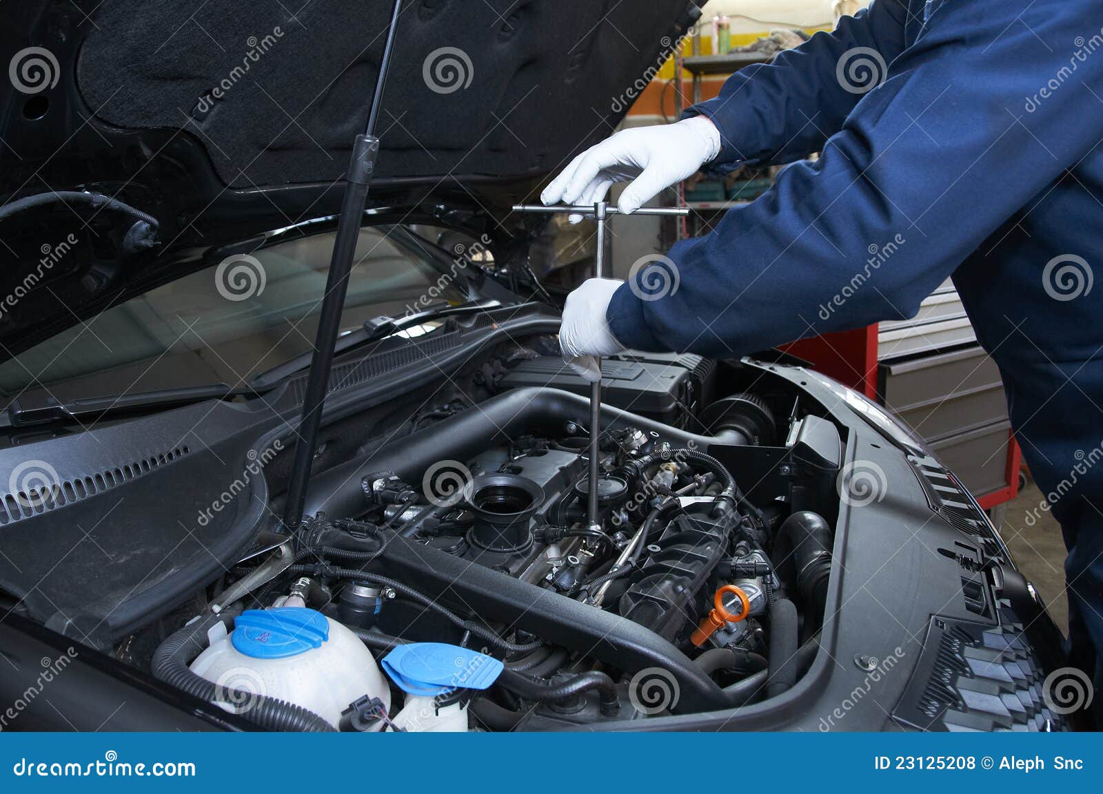 Mechanic stock photo. Image of vehicle, motor, worker - 23125208