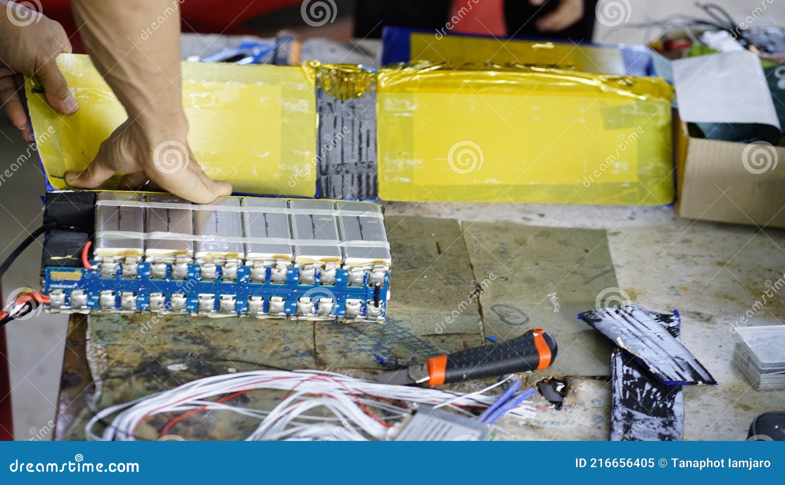 Mechanic Assembling the Electric Car Battery. EV Stock Image - Image of ...