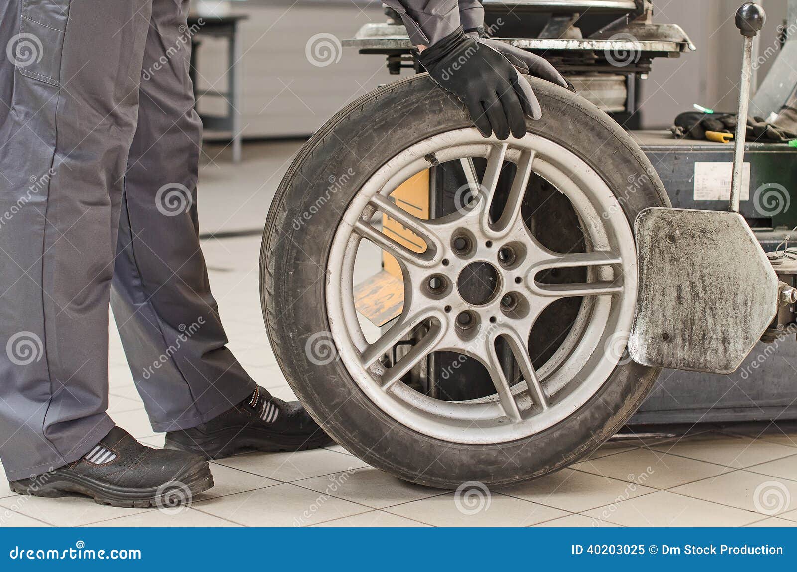 117 Tire Bead Stock Photos - Free & Royalty-Free Stock Photos from ...