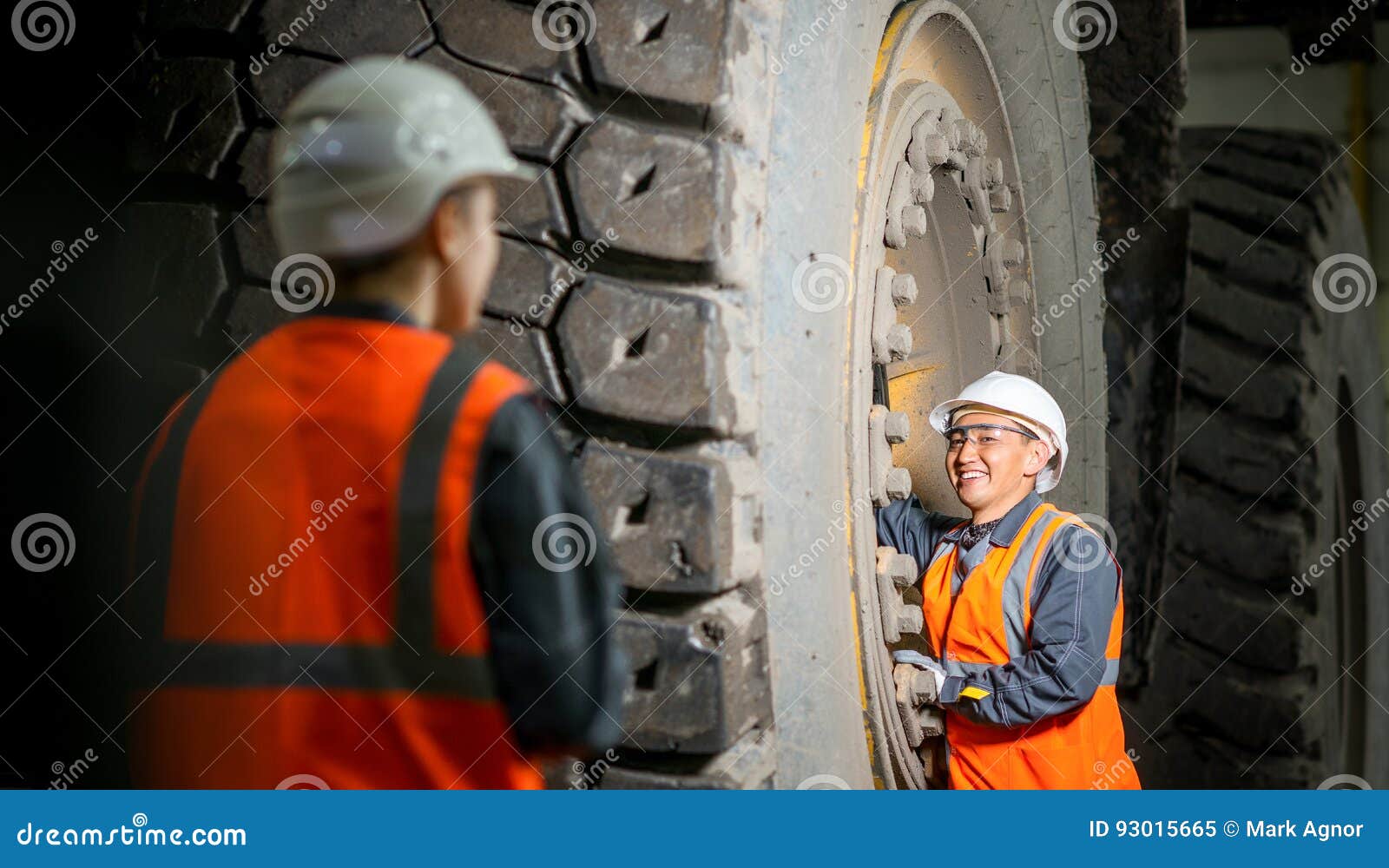 Mechanic in the garage stock image. Image of factory - 93015665