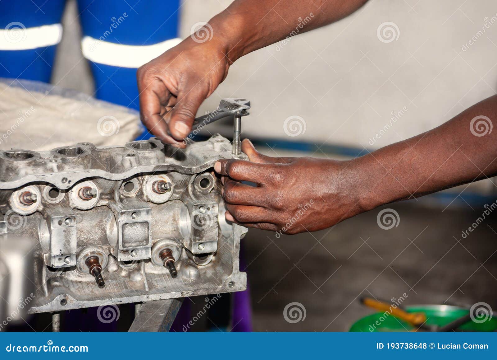 Mechanic hands stock photo. Image of repairs, cylinder - 193738648