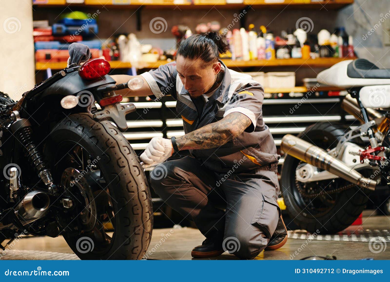Mechanic Changing Motorcycle Tires Stock Photo - Image of tire ...