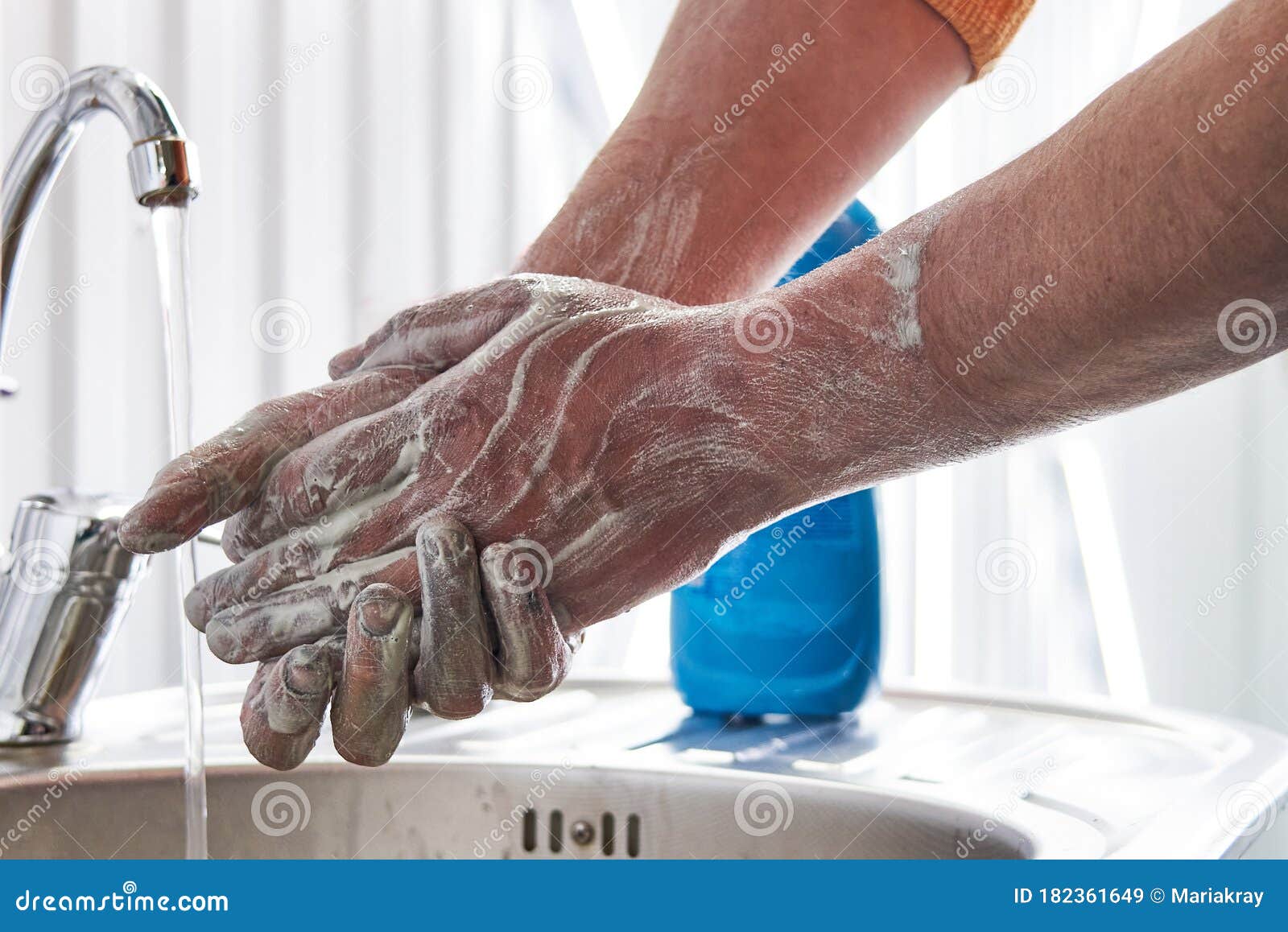 Mechanic Washing Dirty Hands with Soap after Work Stock Image - Image ...
