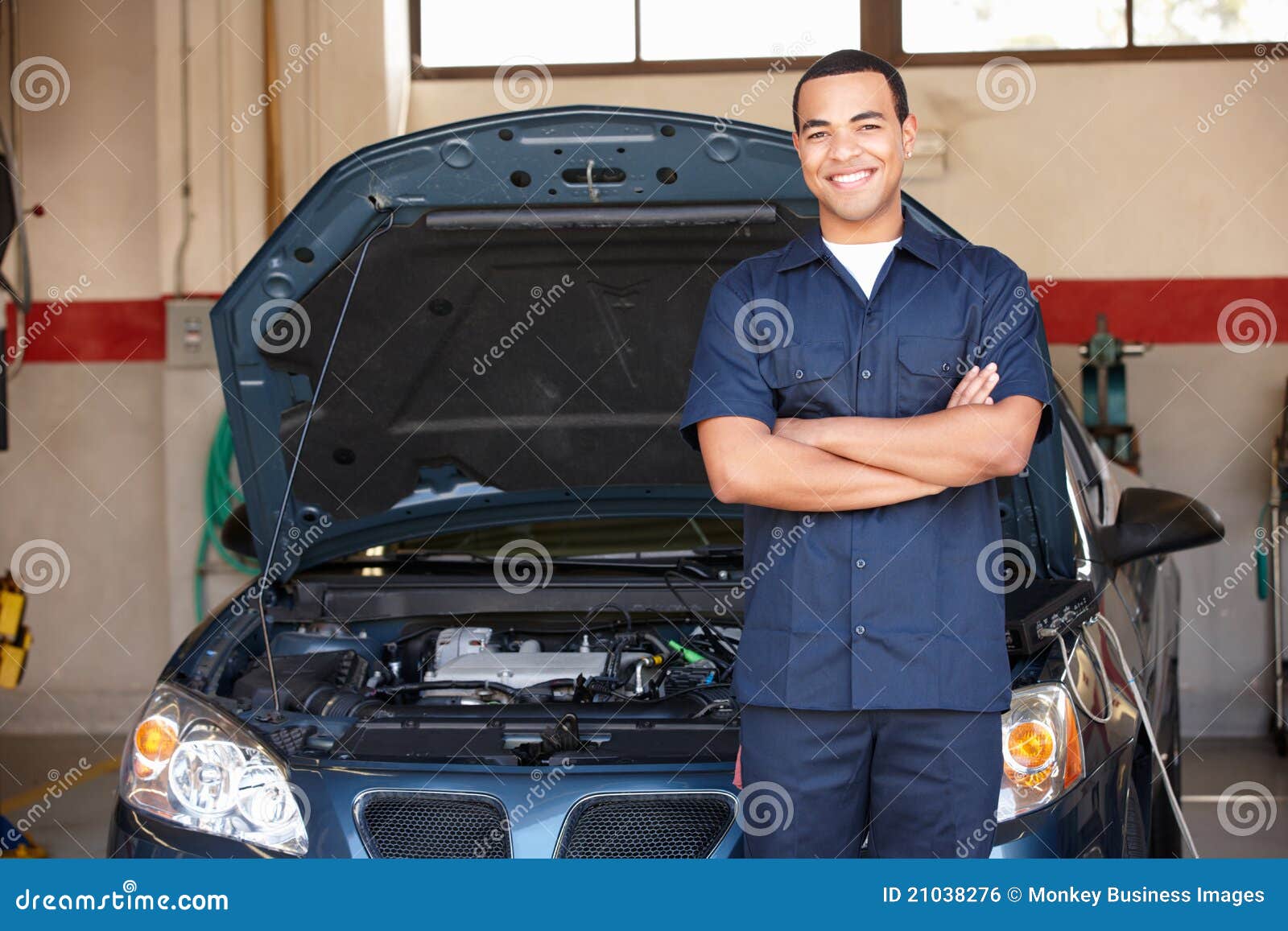 Mechanic at work stock photo. Image of hood, employee - 21038276