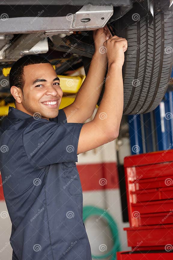 Mechanic at work stock image. Image of replacemant, repair - 21040223