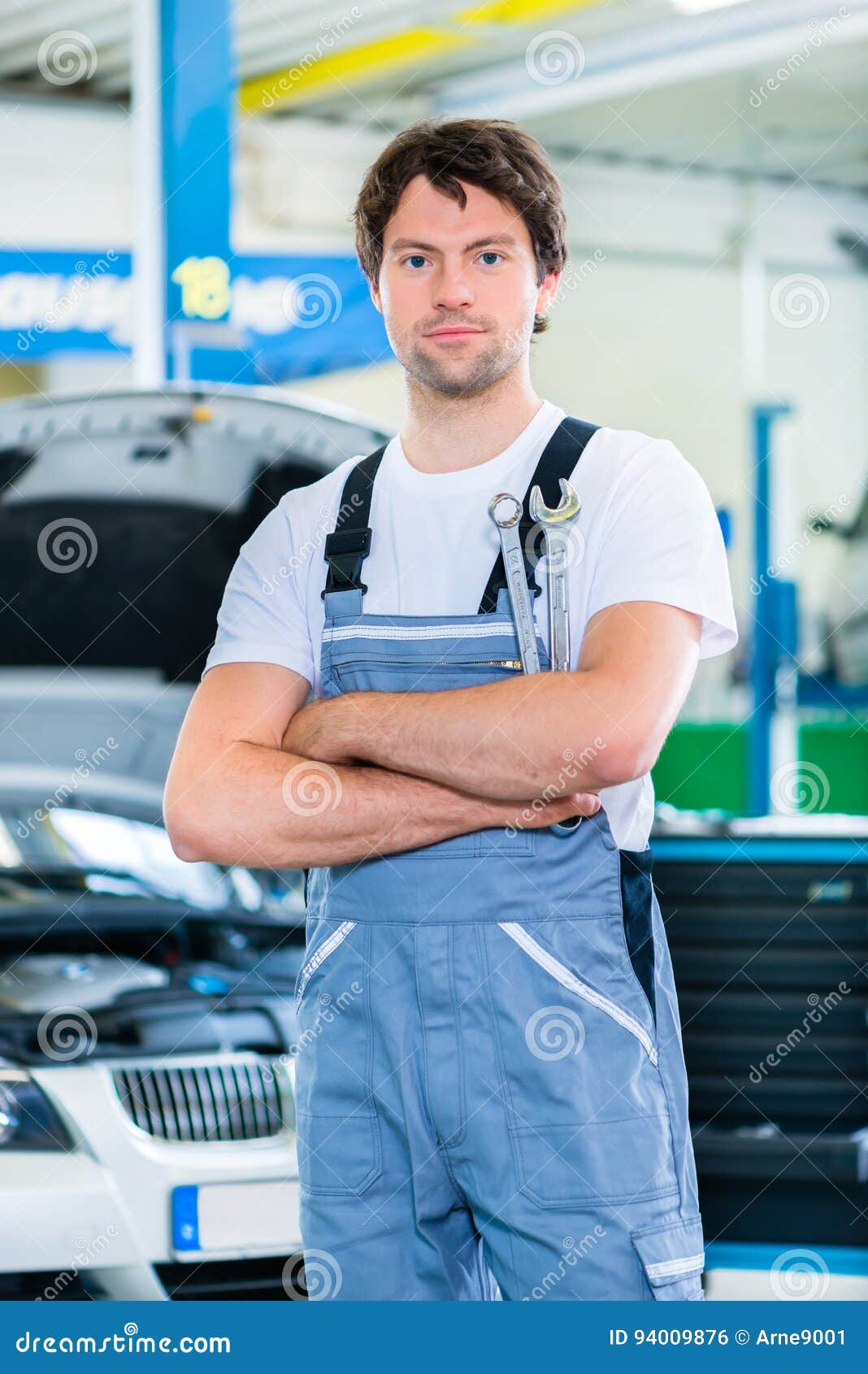 Mechanic Working in Car Workshop Stock Photo - Image of occupation ...
