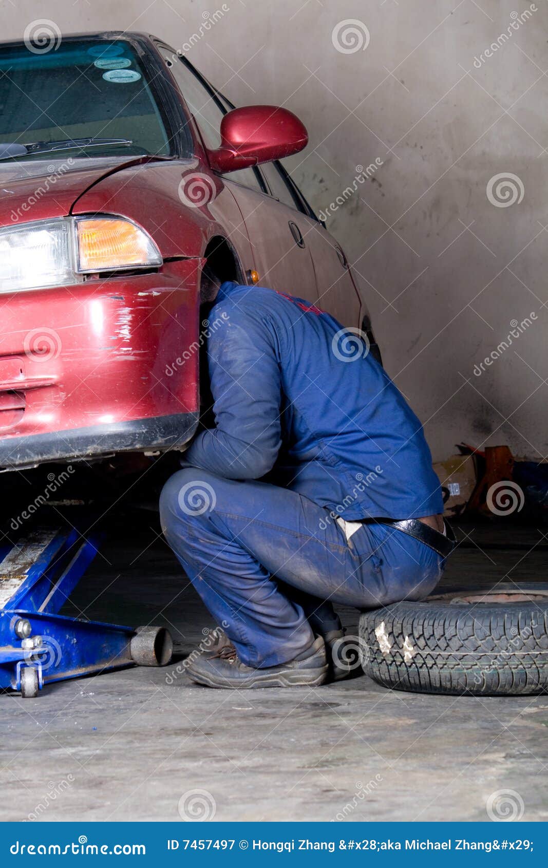 Mechanic Working on Vehicle Stock Image - Image of labor, industrial ...