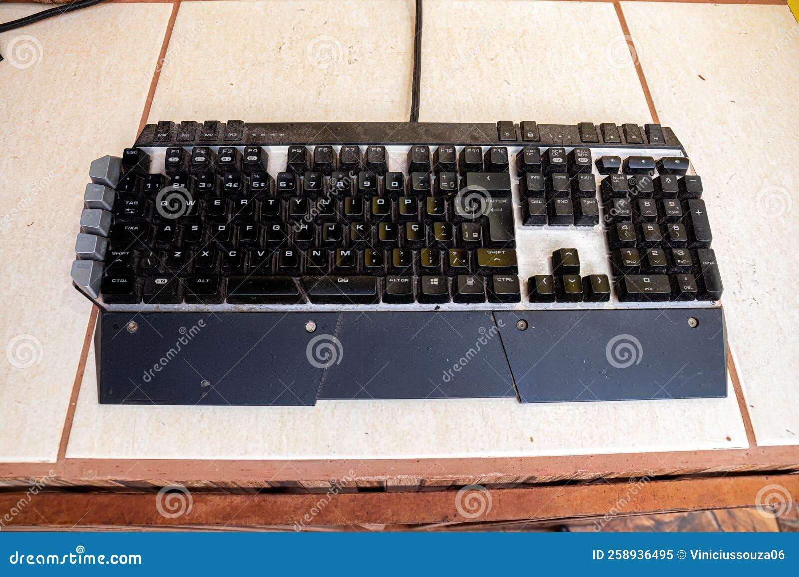 Mechanical Computer Keyboard Dirt Stock Image - Image of clean ...