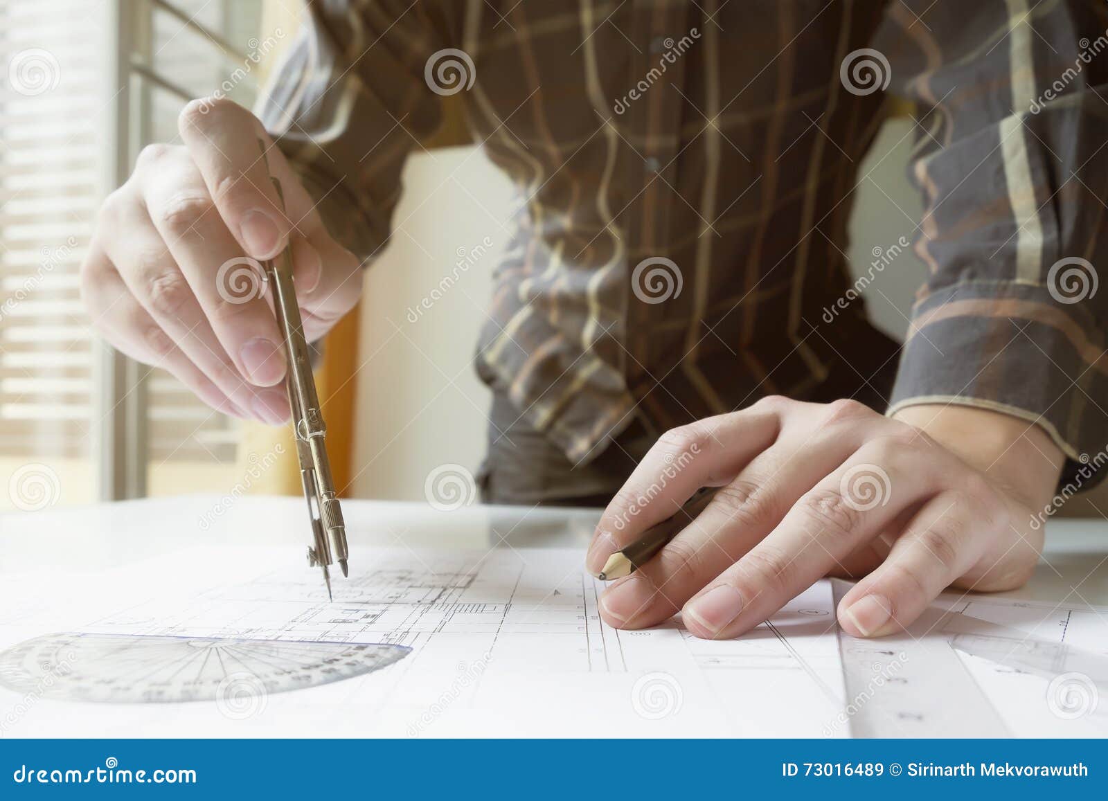 Mechanical Engineer Drawings Stock Illustrations – 2,979 Mechanical ...