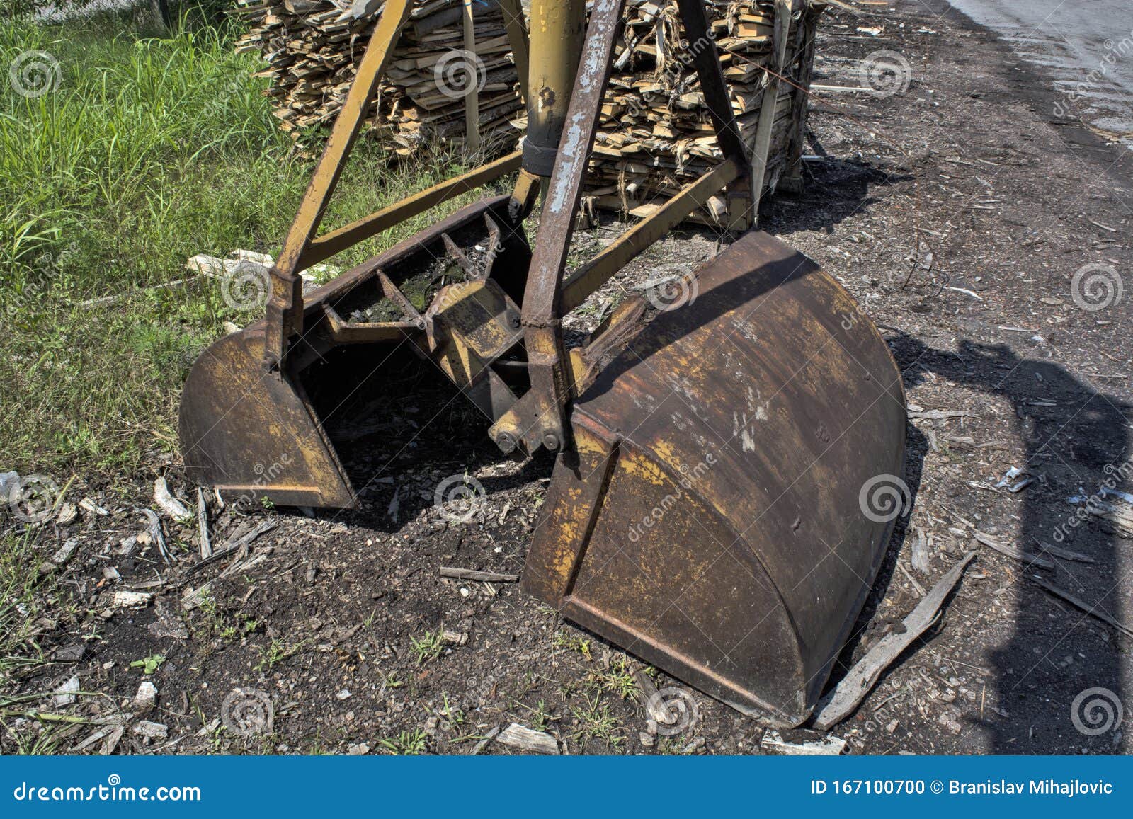 Bucket of Coal Loading Machine Stock Photo - Image of large, cargo ...