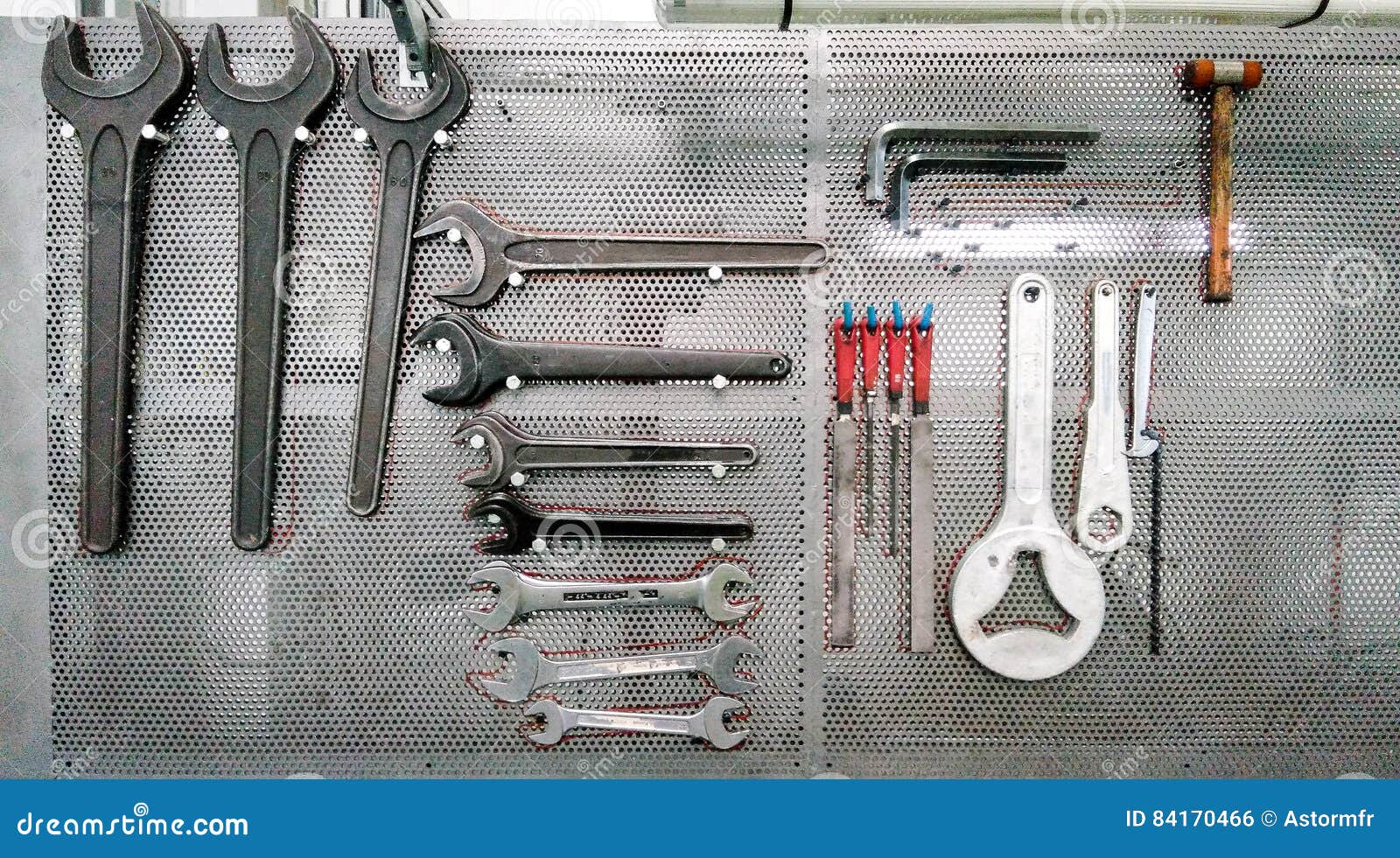 Mechanical Tools Stock Photography | CartoonDealer.com #51594638