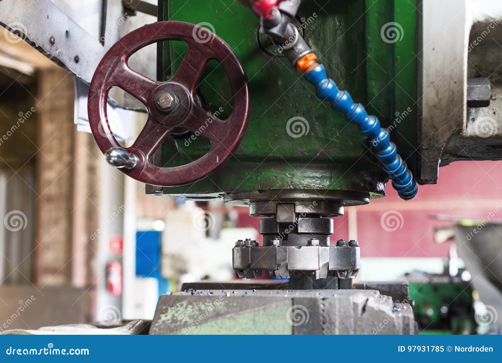 Mechanical Vertical Milling Machine. Stock Image - Image of vertical ...
