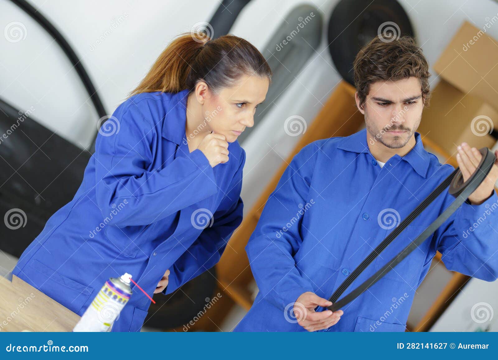 Mechanics Training Class with Teacher and Student Stock Image - Image ...