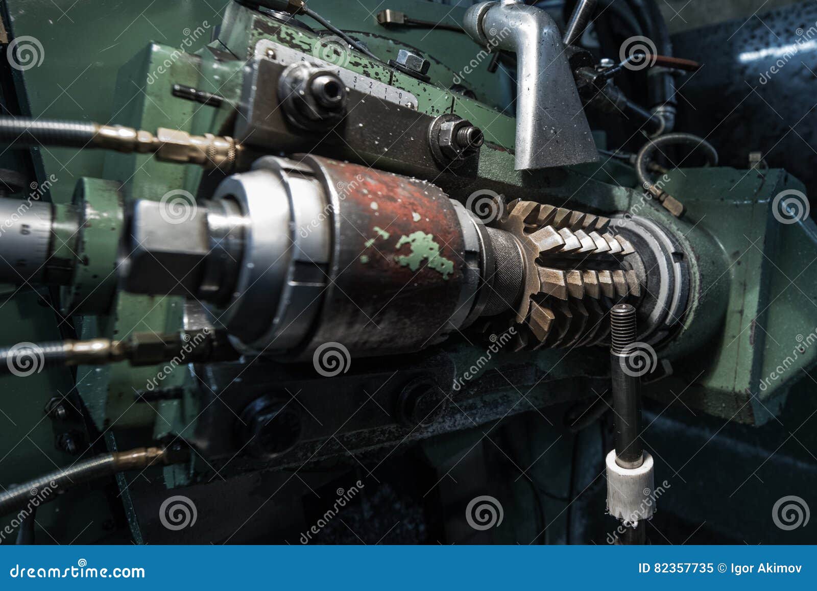 Mechanism of the Milling Machine Close-up Stock Image - Image of lathe ...
