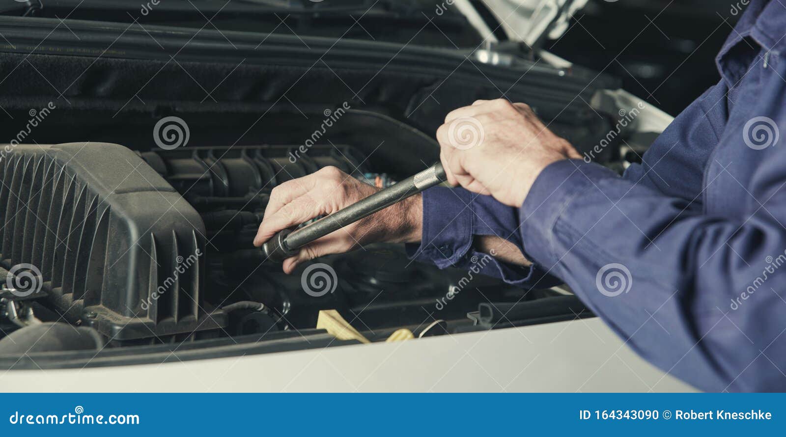 Mechatronics Engine Tuning Car Stock Photo - Image of fixing, craftman ...