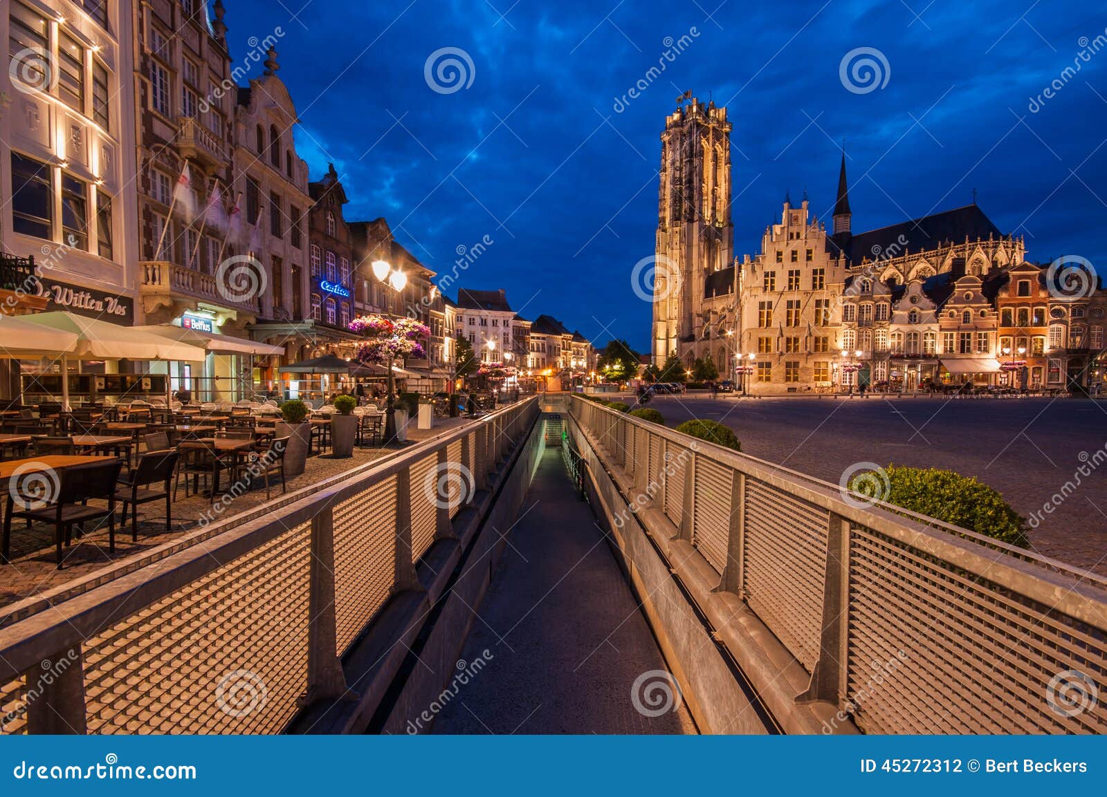 Mechelen, Grote Markt editorial photography. Image of historic - 45272312