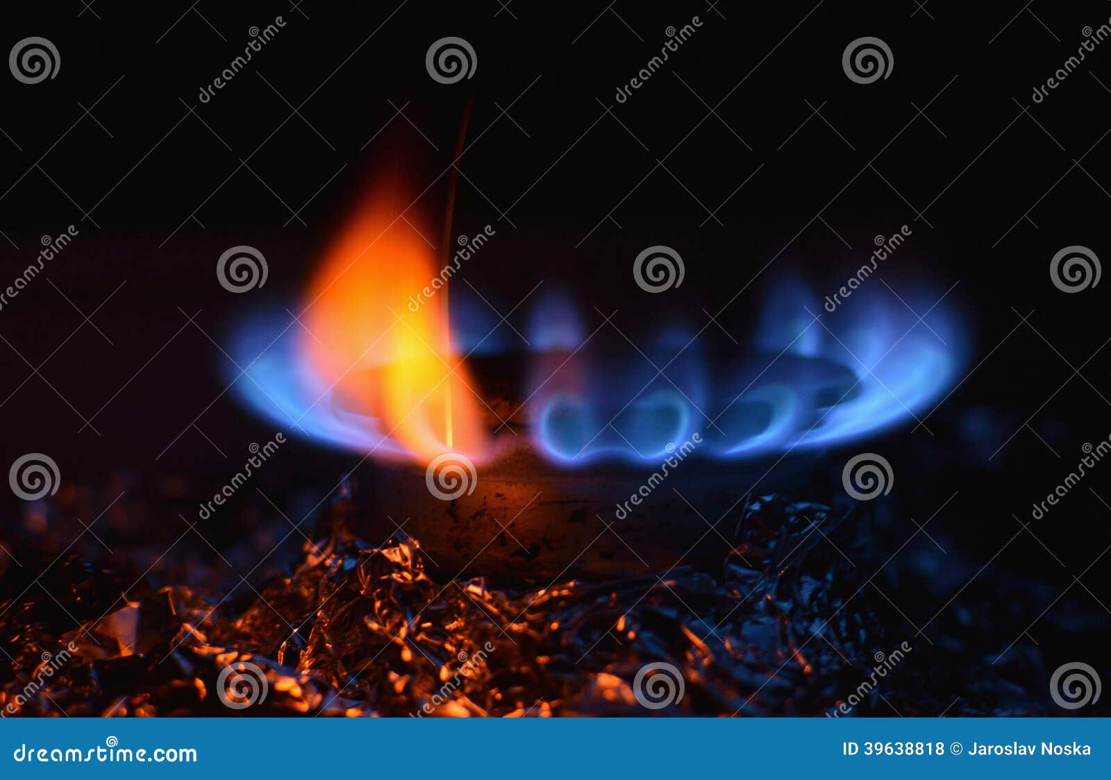 Mechero de gas foto de archivo. Imagen de doméstico, horno - 39638818