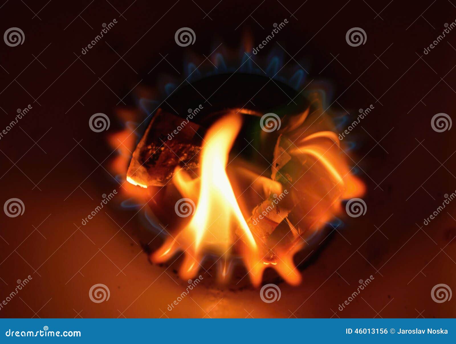 Mechero de gas foto de archivo. Imagen de azul, accesorios - 46013156