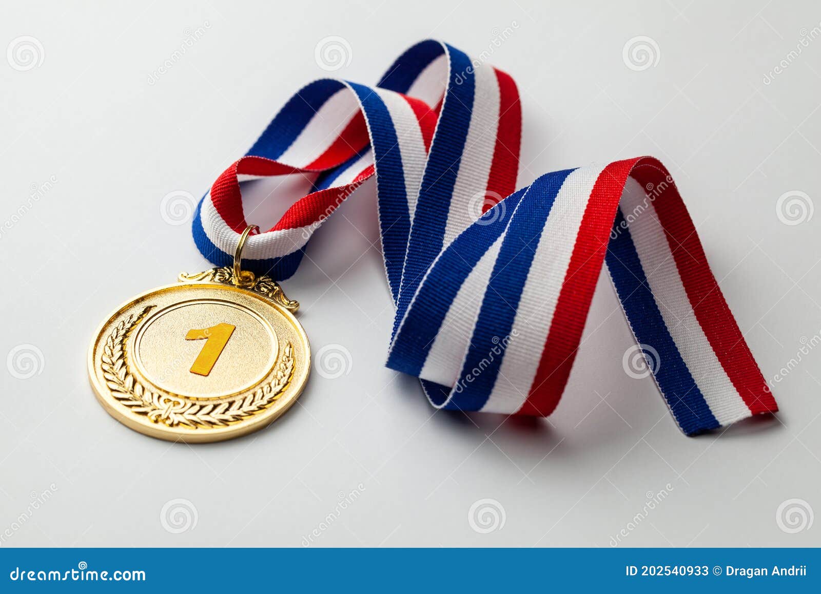 Medalla De Oro. Premio En Primer Lugar Con Cinta Imagen de archivo ...