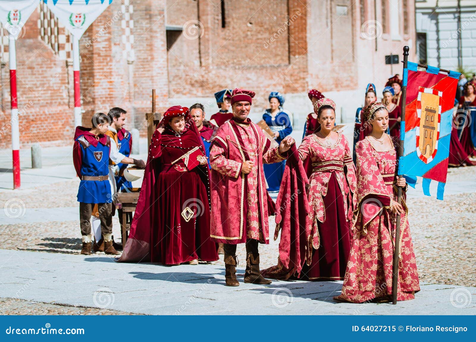 Medeltida adel redaktionell foto. Bild av speciell, rikt - 64027215