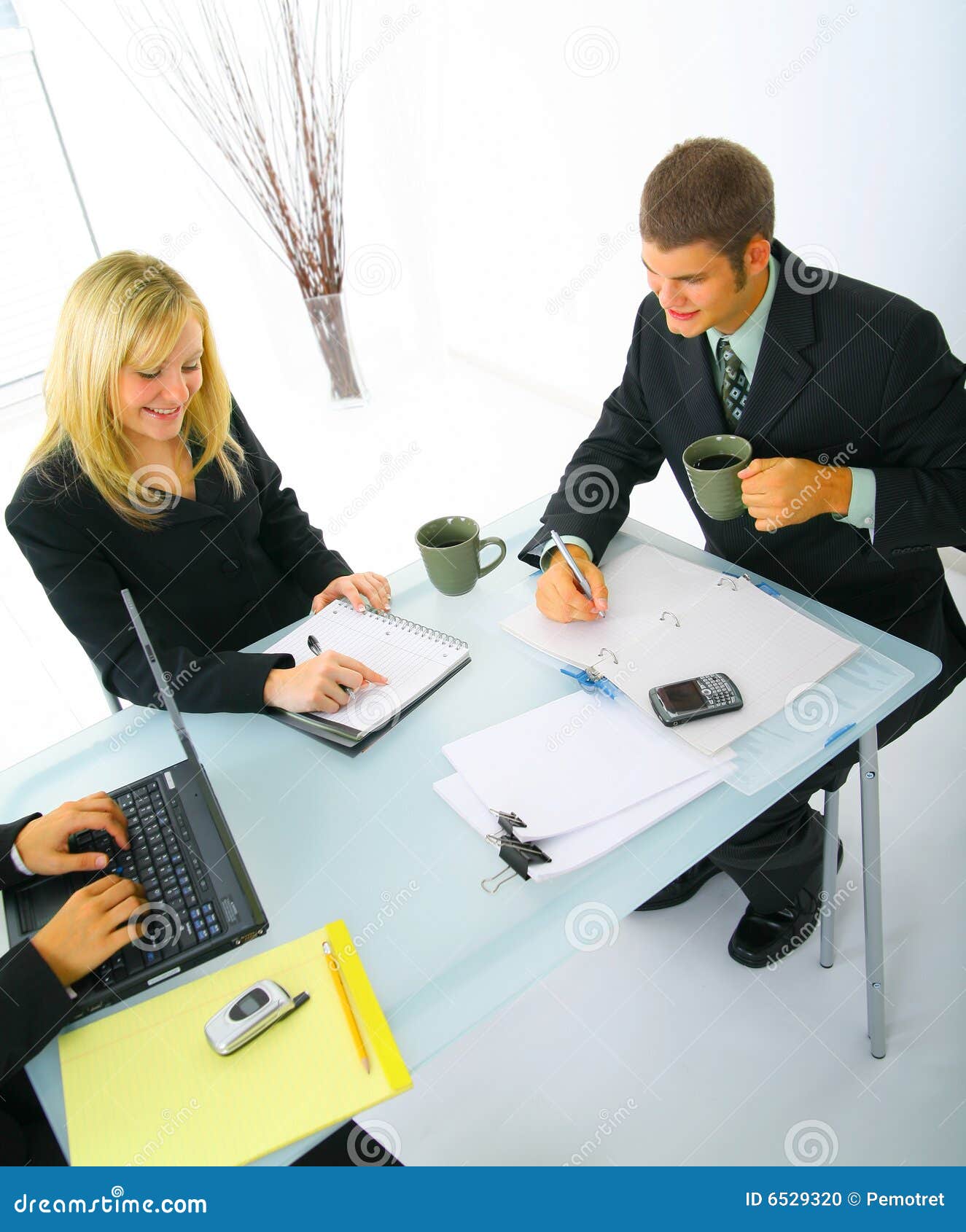 Medewerker Die Samenwerken Picture. Image: 6529320