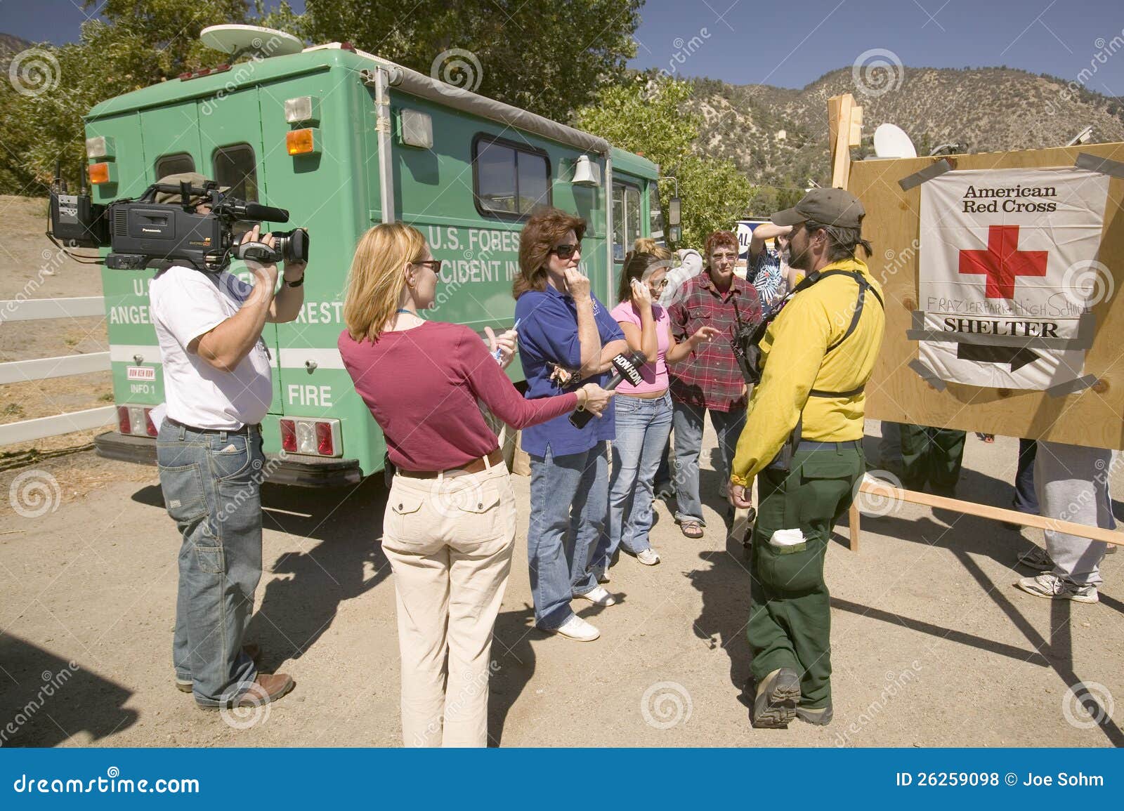 Media Crews and Forest Service Personnel Editorial Stock Photo - Image ...