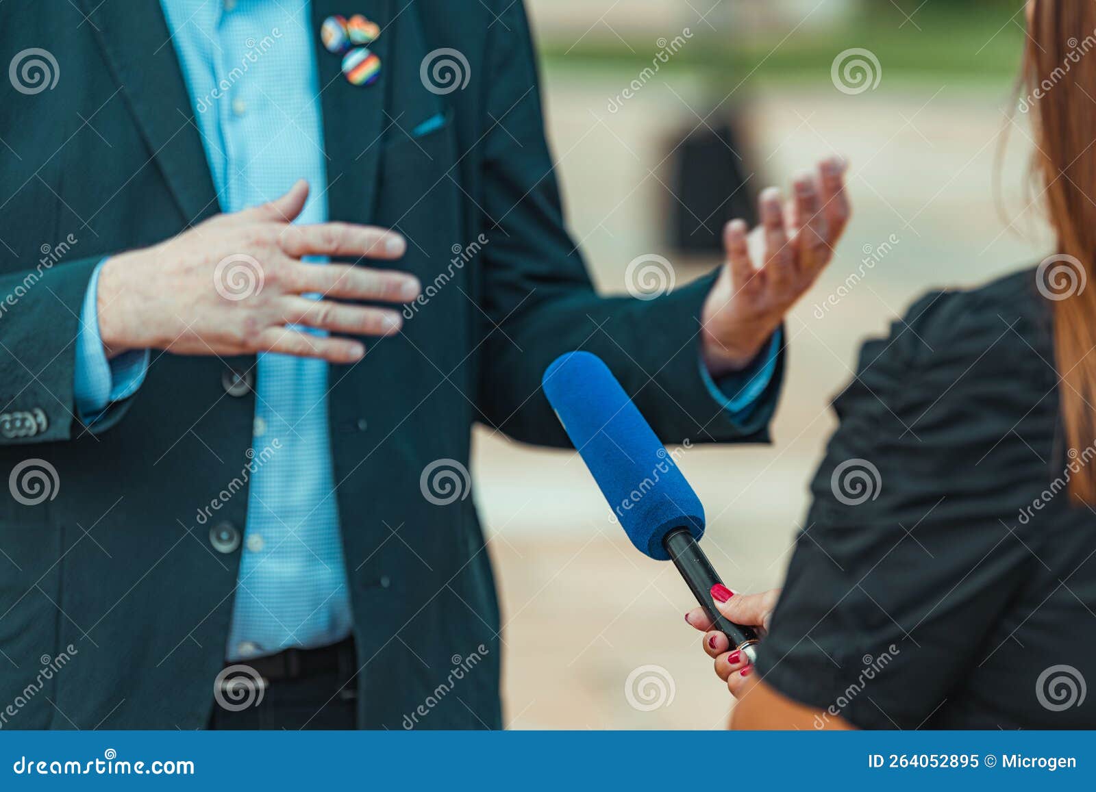 Media Interview at a Press Conference Stock Image - Image of speech ...