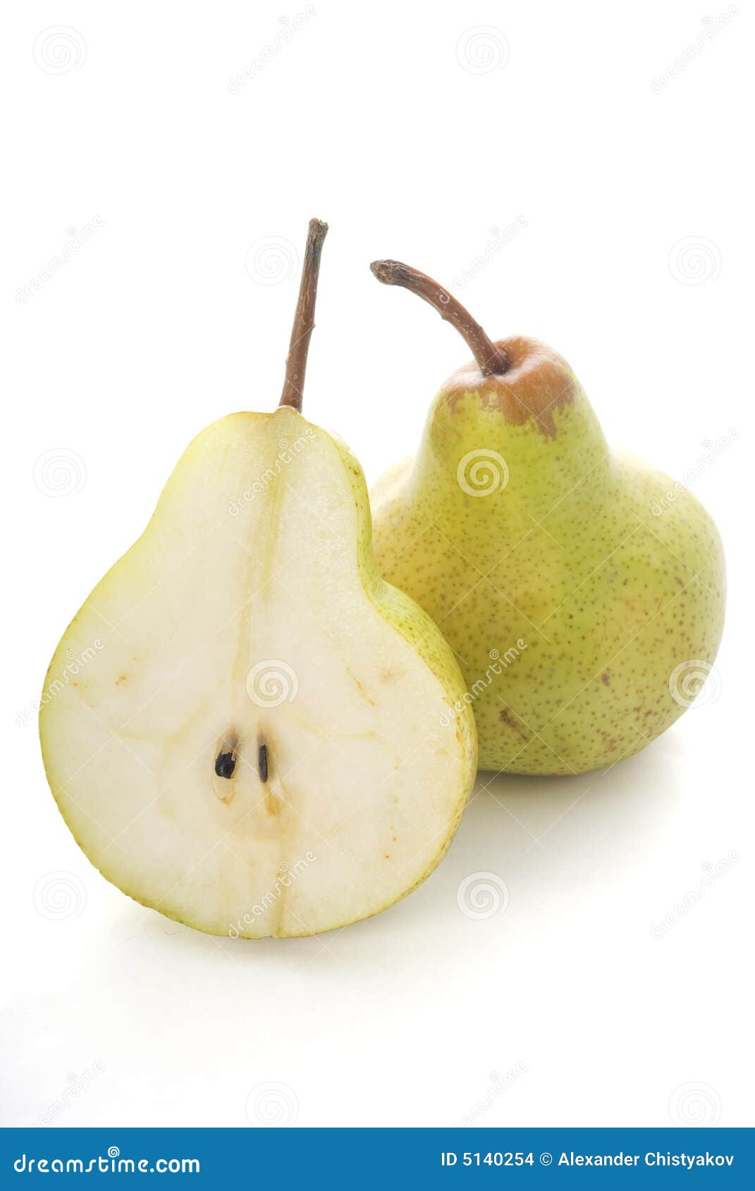 Media pera y pera llena foto de archivo. Imagen de cosecha - 5140254