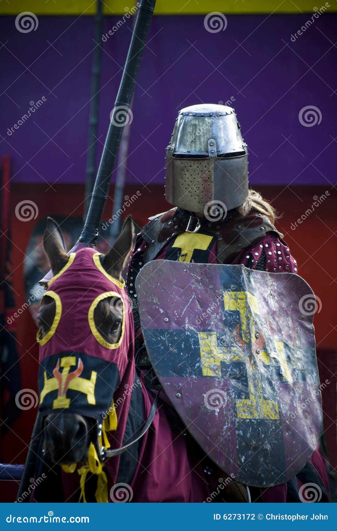 Mediaeval riddare arkivfoto. Bild av medeltida, mörkt - 6273172